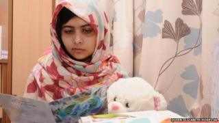 Pakistan court jails 10 for Malala Yousafzai attack - BBC News