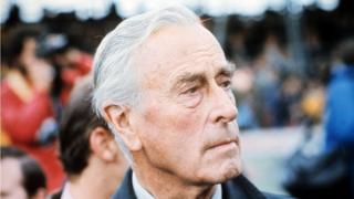 Lord Mountbatten profile - BBC News