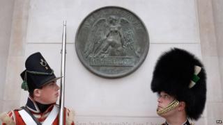 Battle of Waterloo memorial unveiled at London station - BBC News