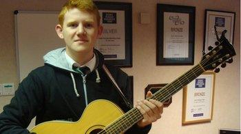 The Voice entrants Conor Scott and Leah McFall talk nerves - BBC News