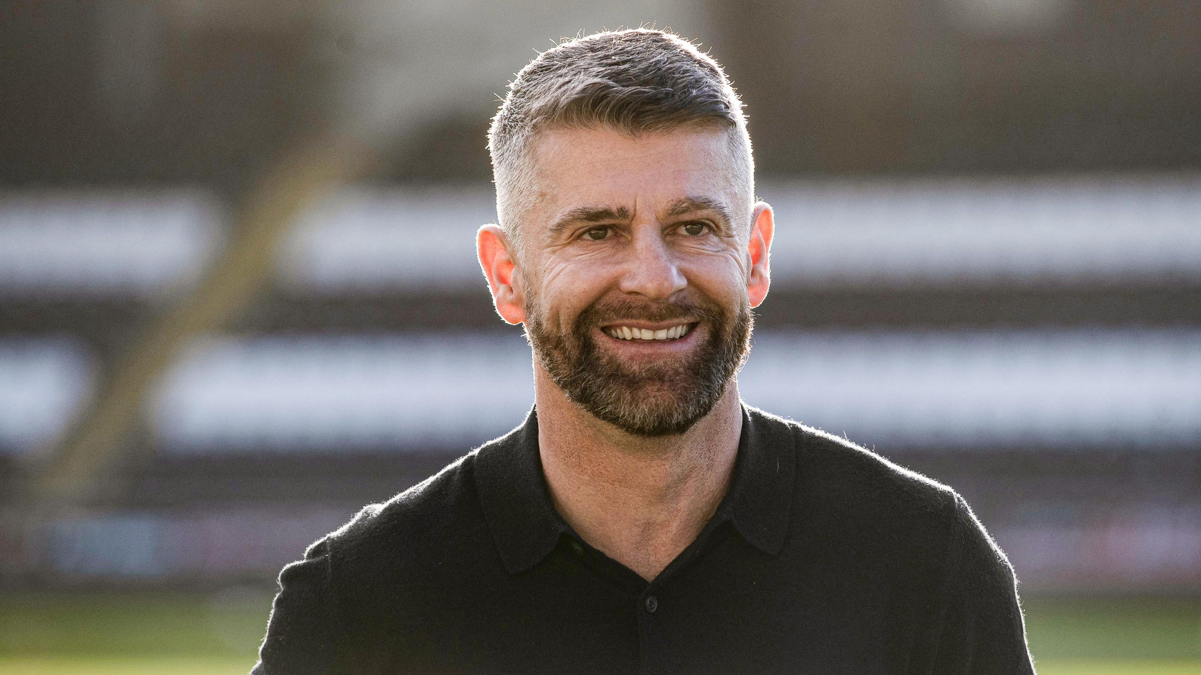 'No pressure' insists Robinson as St Mirren chase history - BBC Sport
