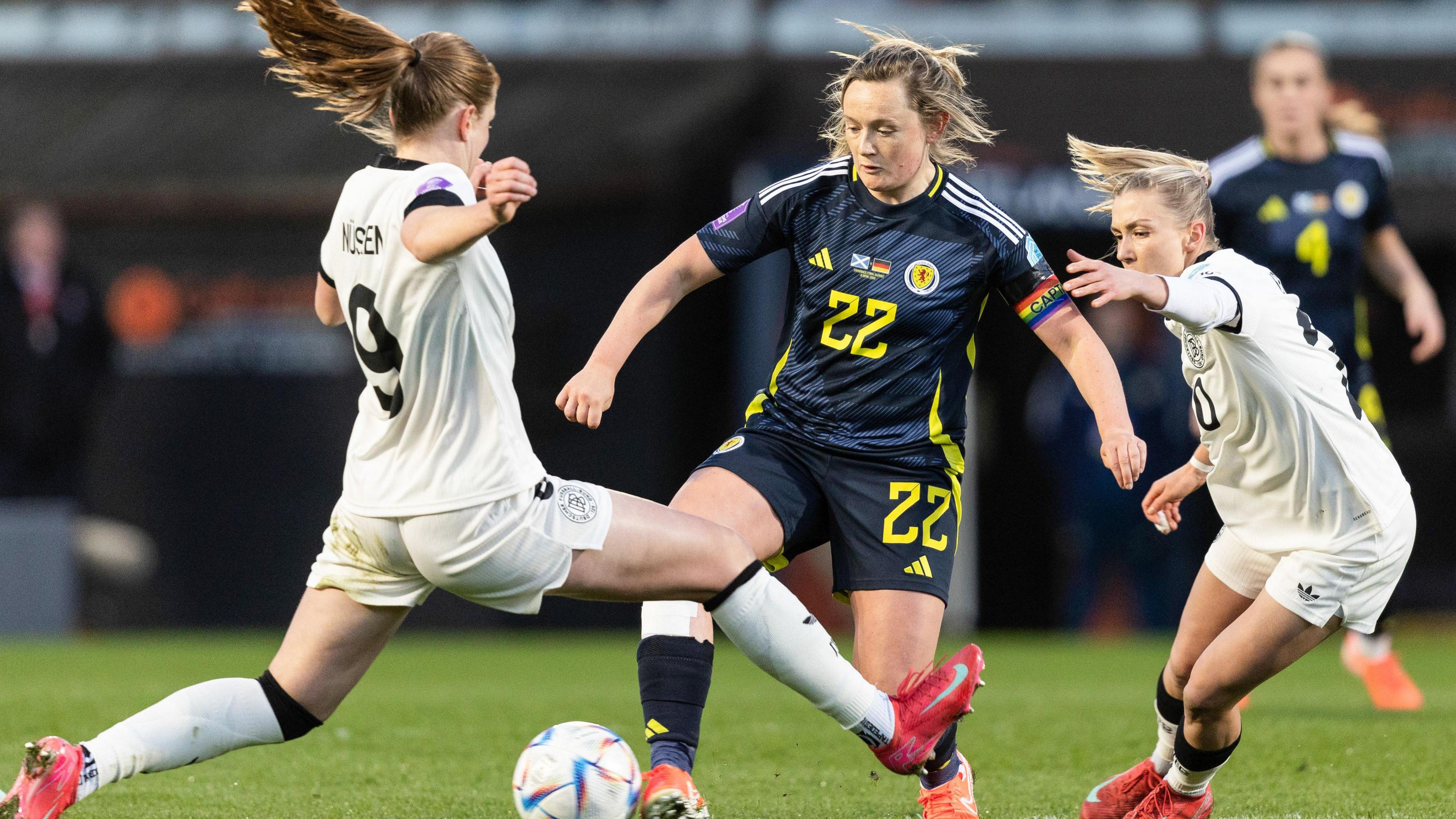 McArdle relishing 'exciting' Germany test - BBC Sport