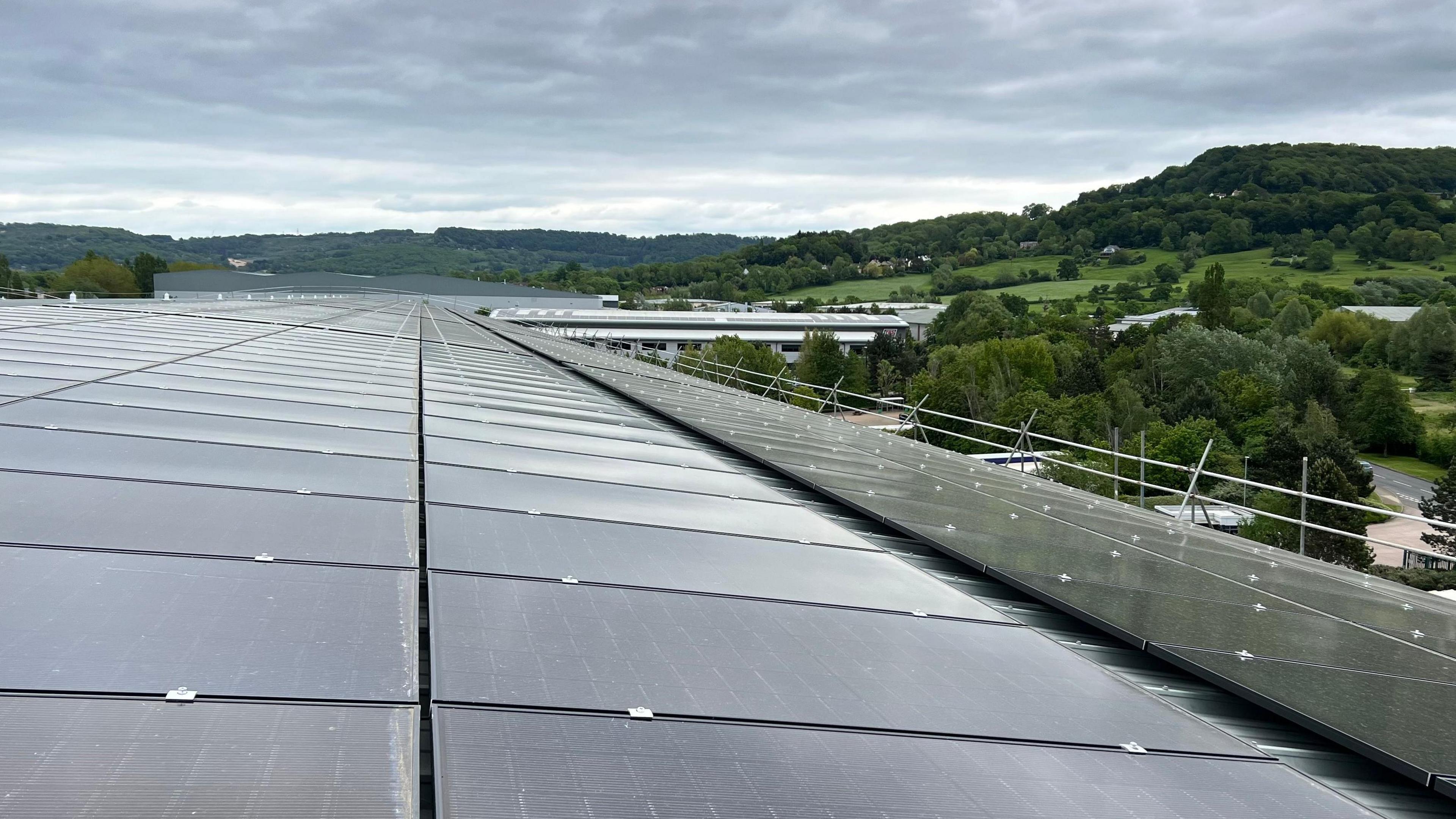 Why global conflicts have sparked a major rise in solar power - BBC News