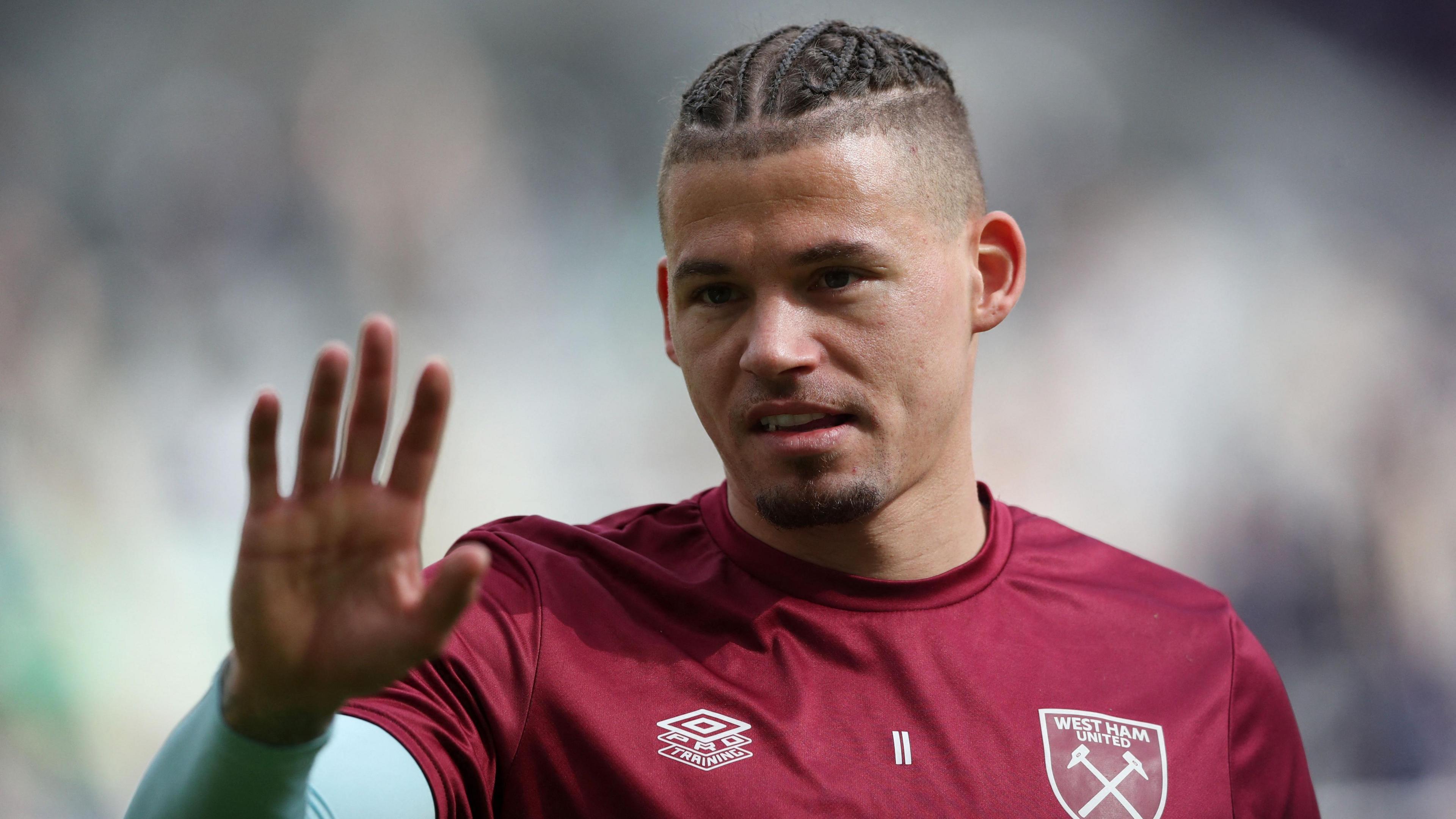 West Ham news: Kalvin Phillips 'been thrown in at the deep end' - BBC Sport