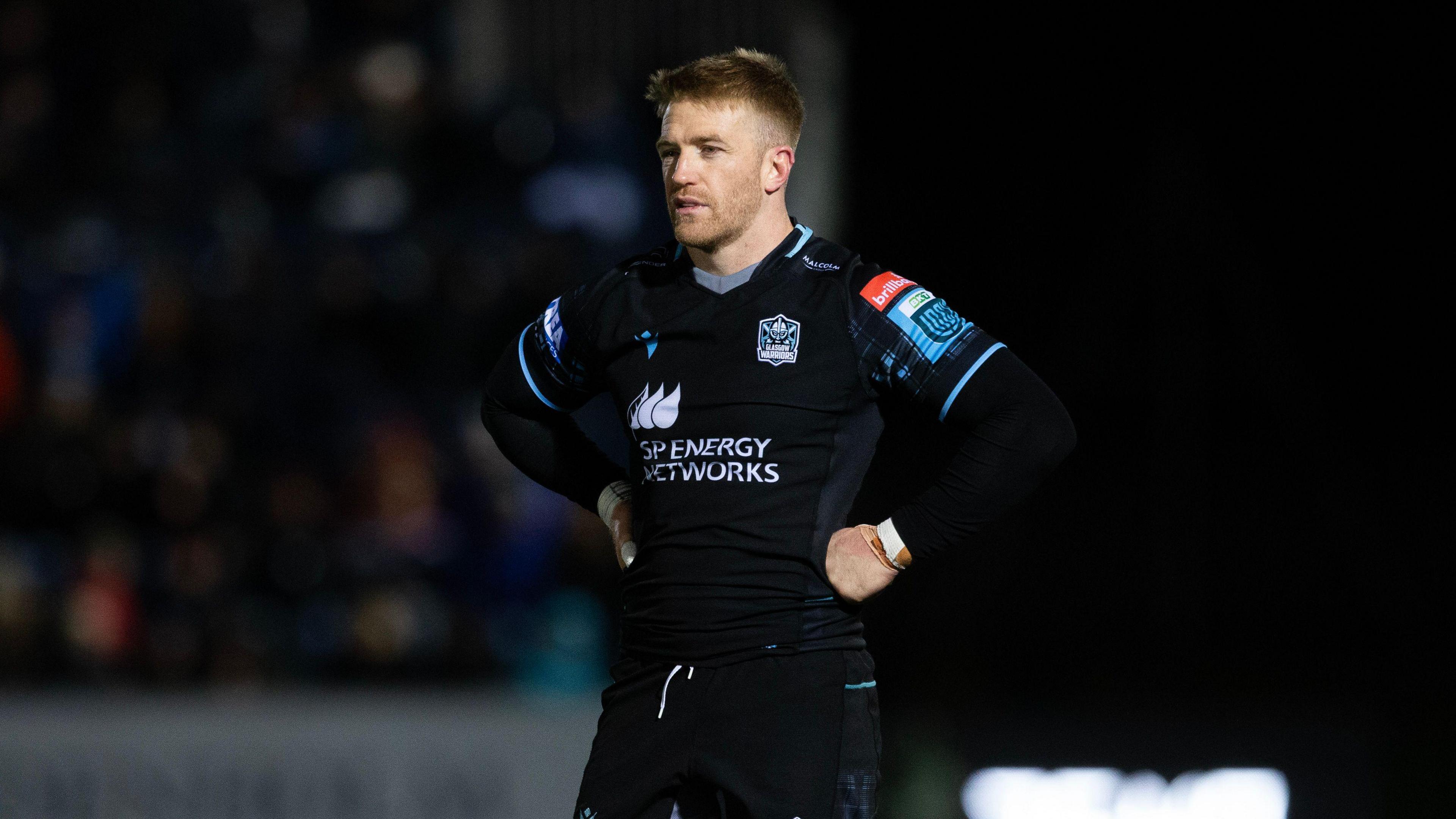 Glasgow Warriors make five changes for URC quarter-final - BBC Sport