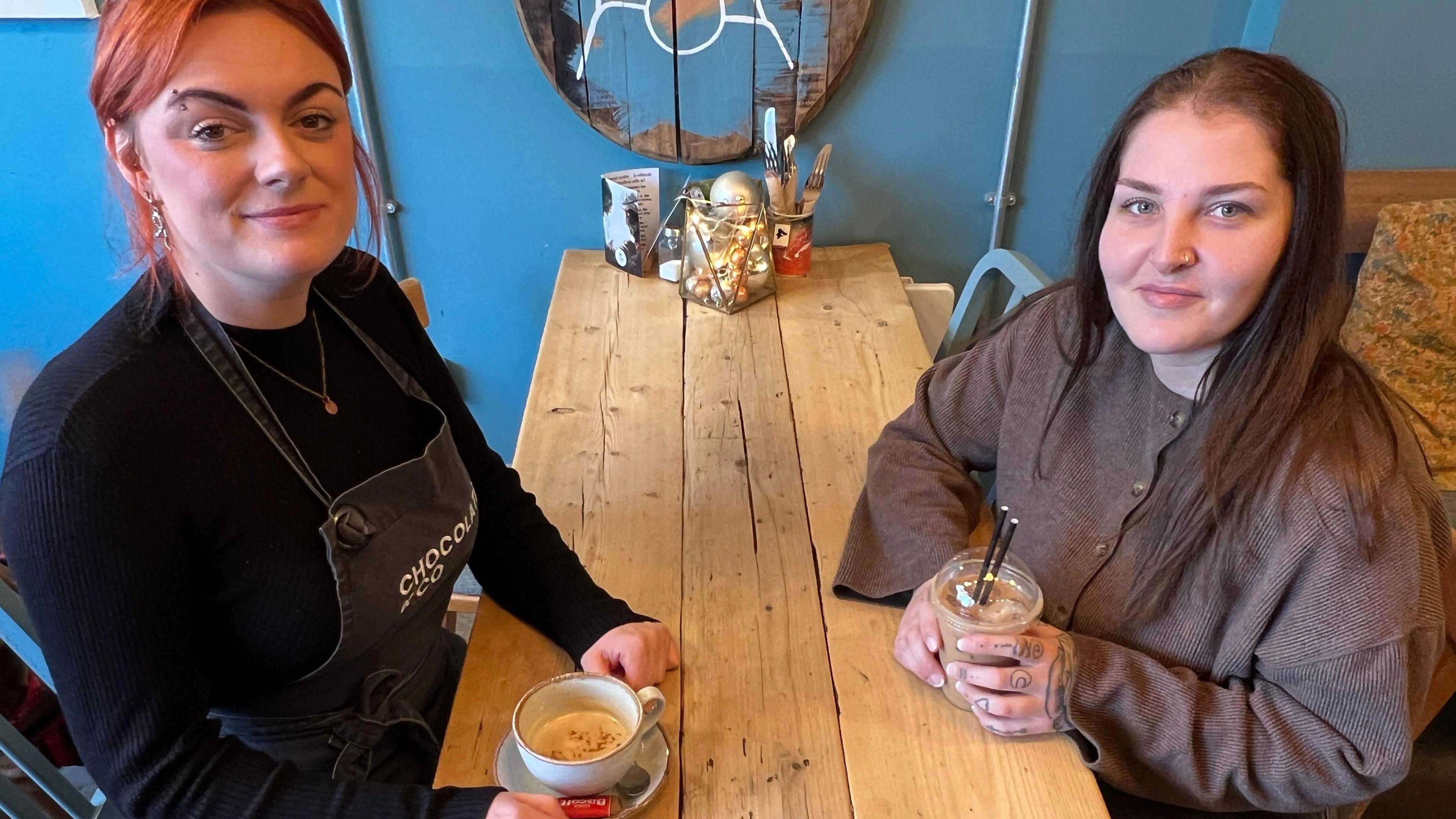 'Hot chocolate helped me beat drug addiction' - BBC News