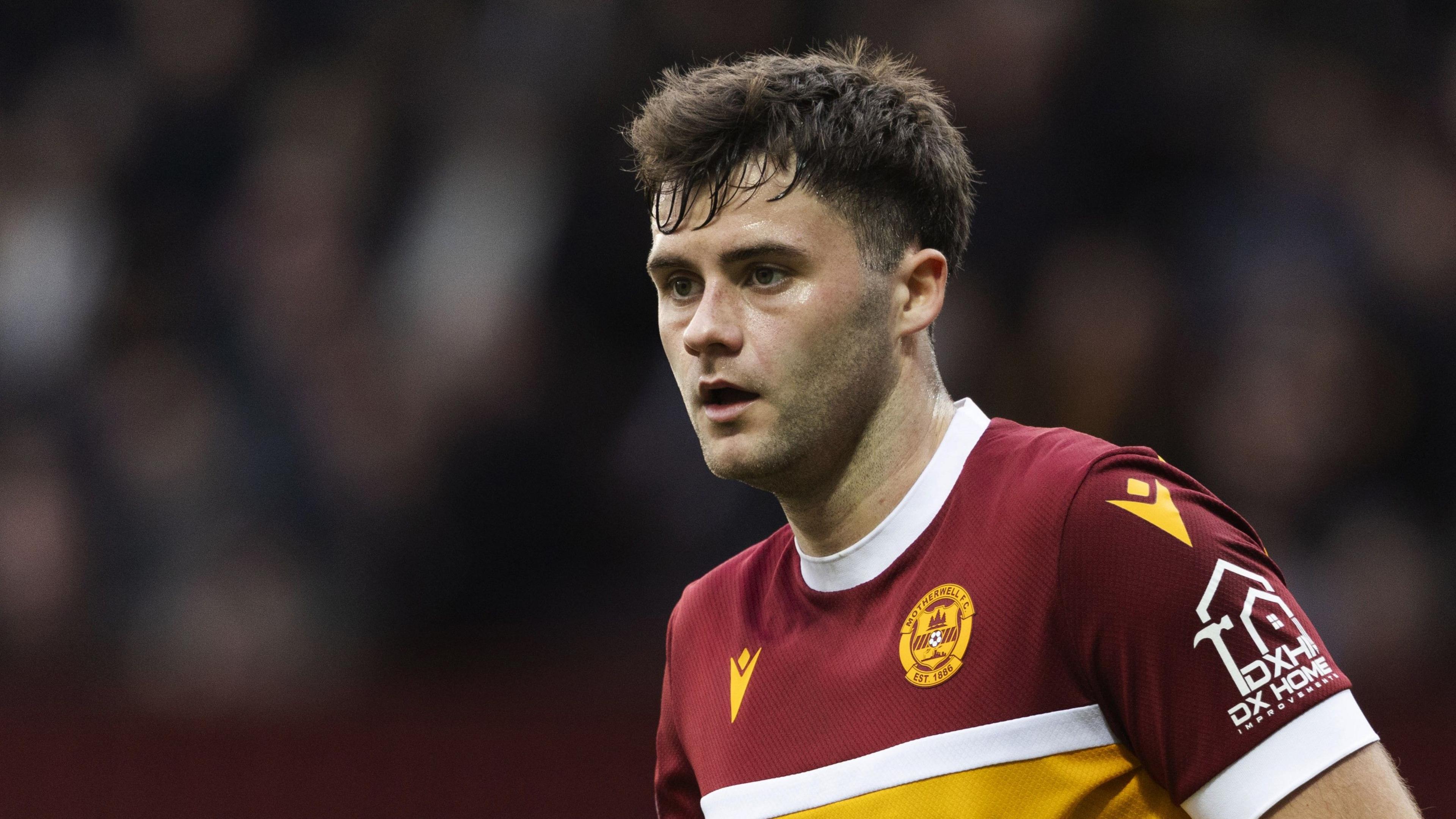 Livingston: Shane Blaney makes switch from Motherwell - BBC Sport