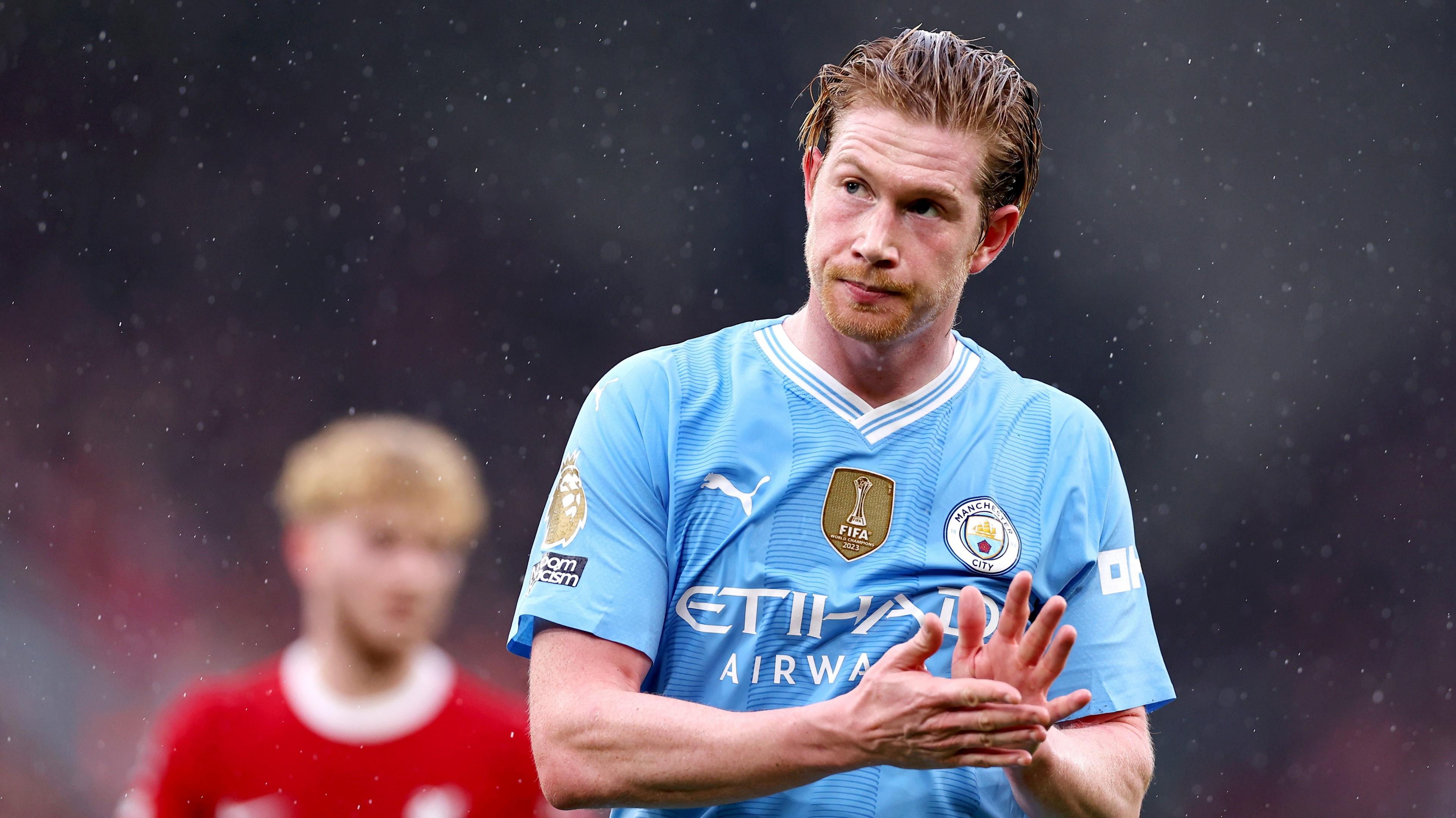 Kevin de Bruyne: Manchester City midfielder out of Belgium squad - BBC Sport