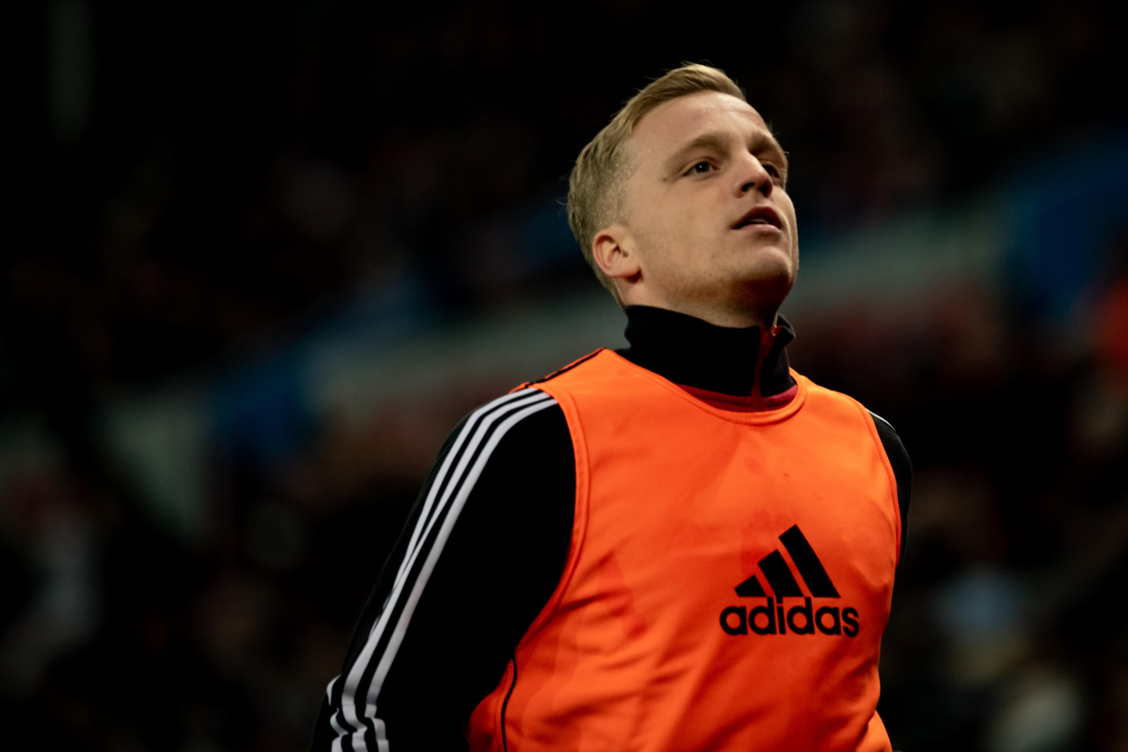 Van de Beek a man in demand - BBC Sport