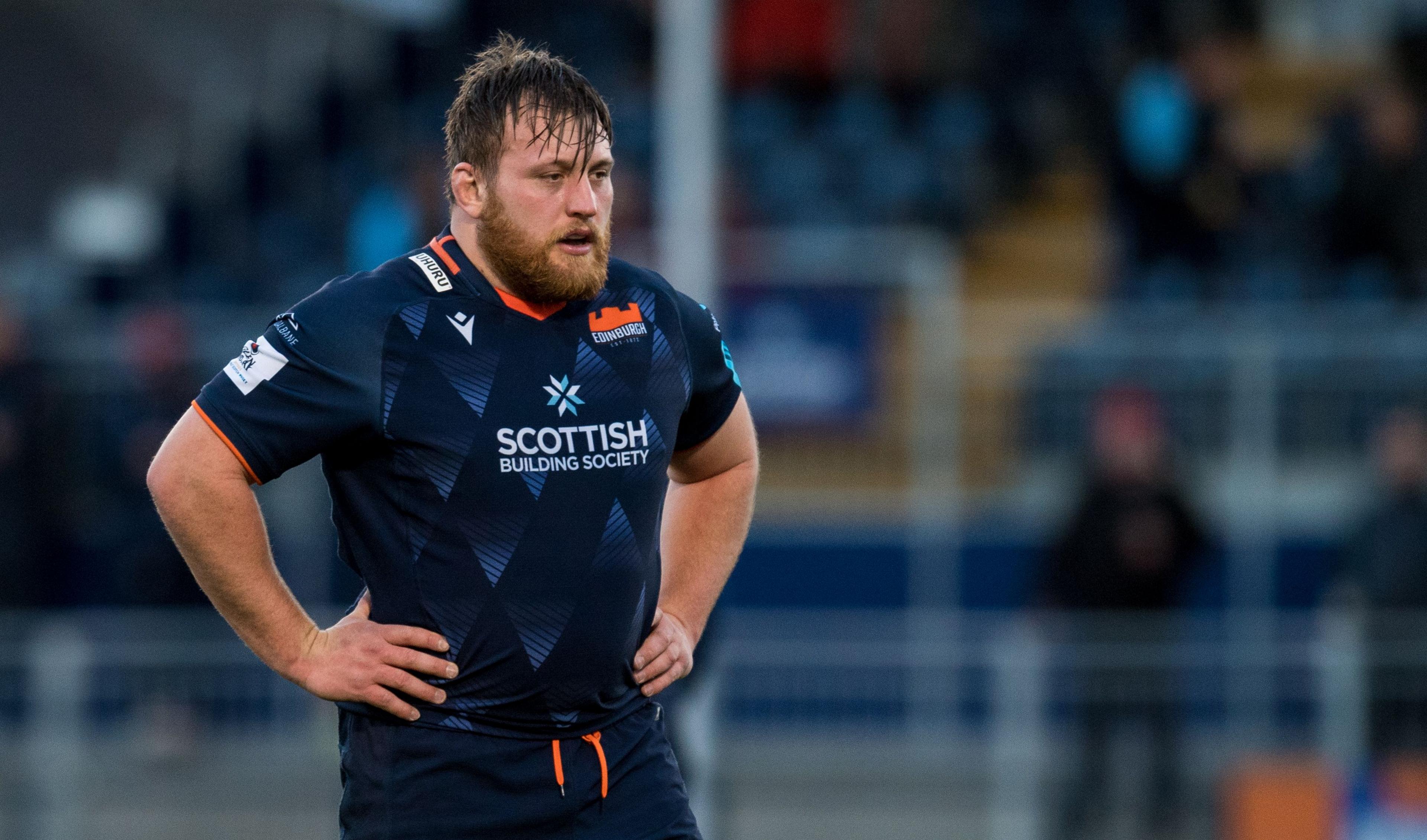 Tighthead prop pair extend stay with Edinburgh - BBC
