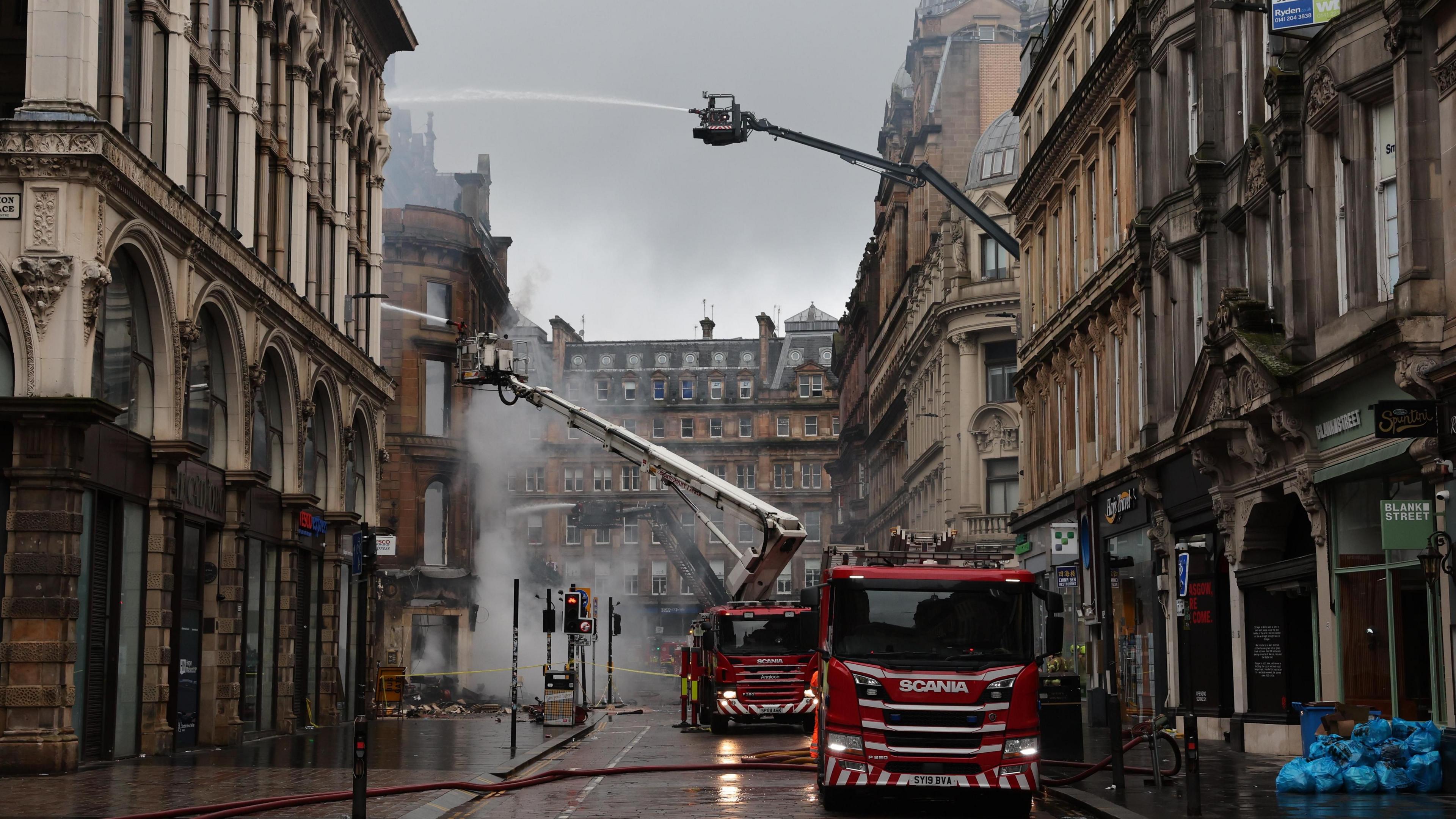 Glasgow Union Street fire: Your questions answered - BBC News