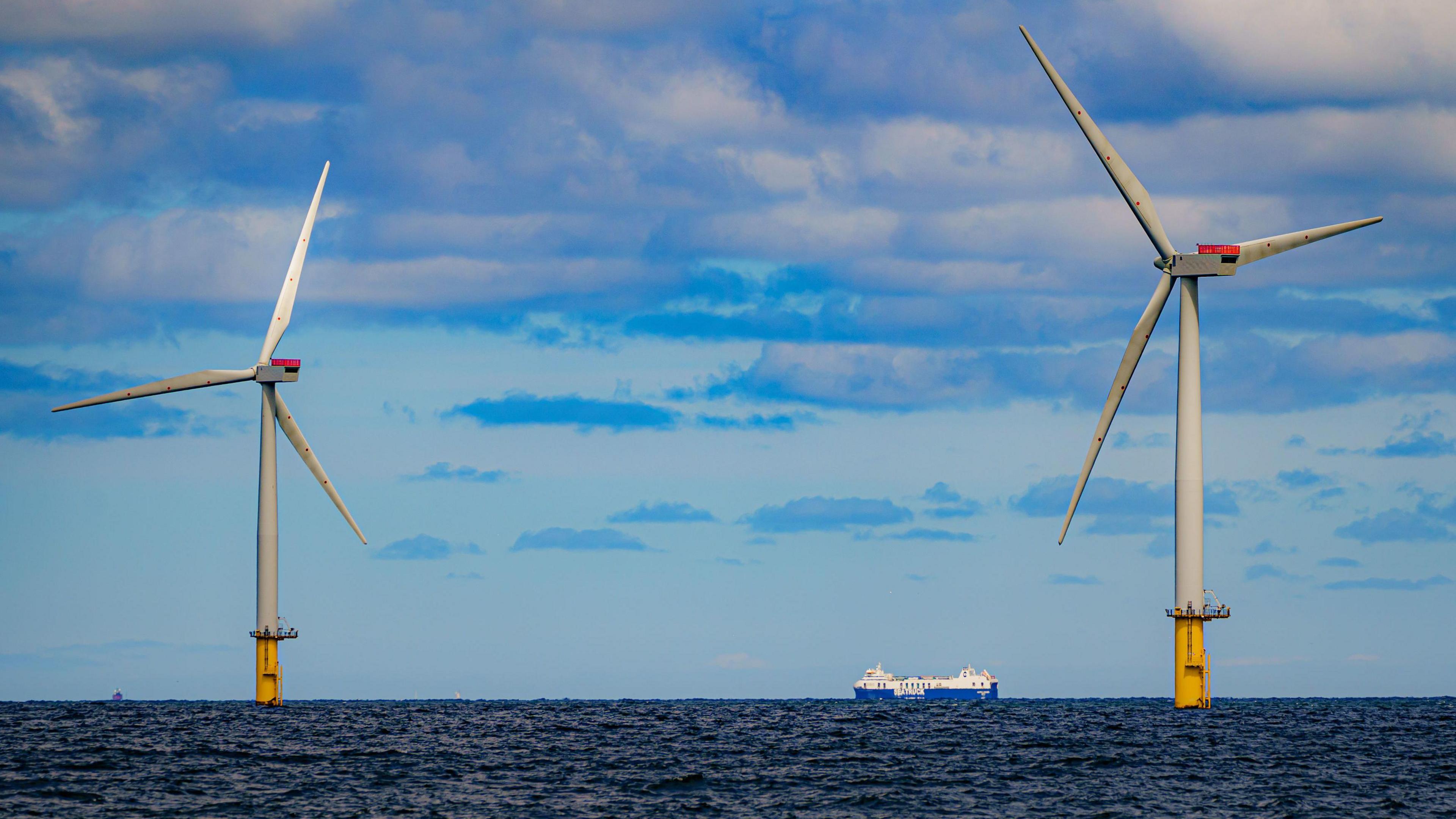 Suffolk Police sets up abnormal loads team for construction projects ...