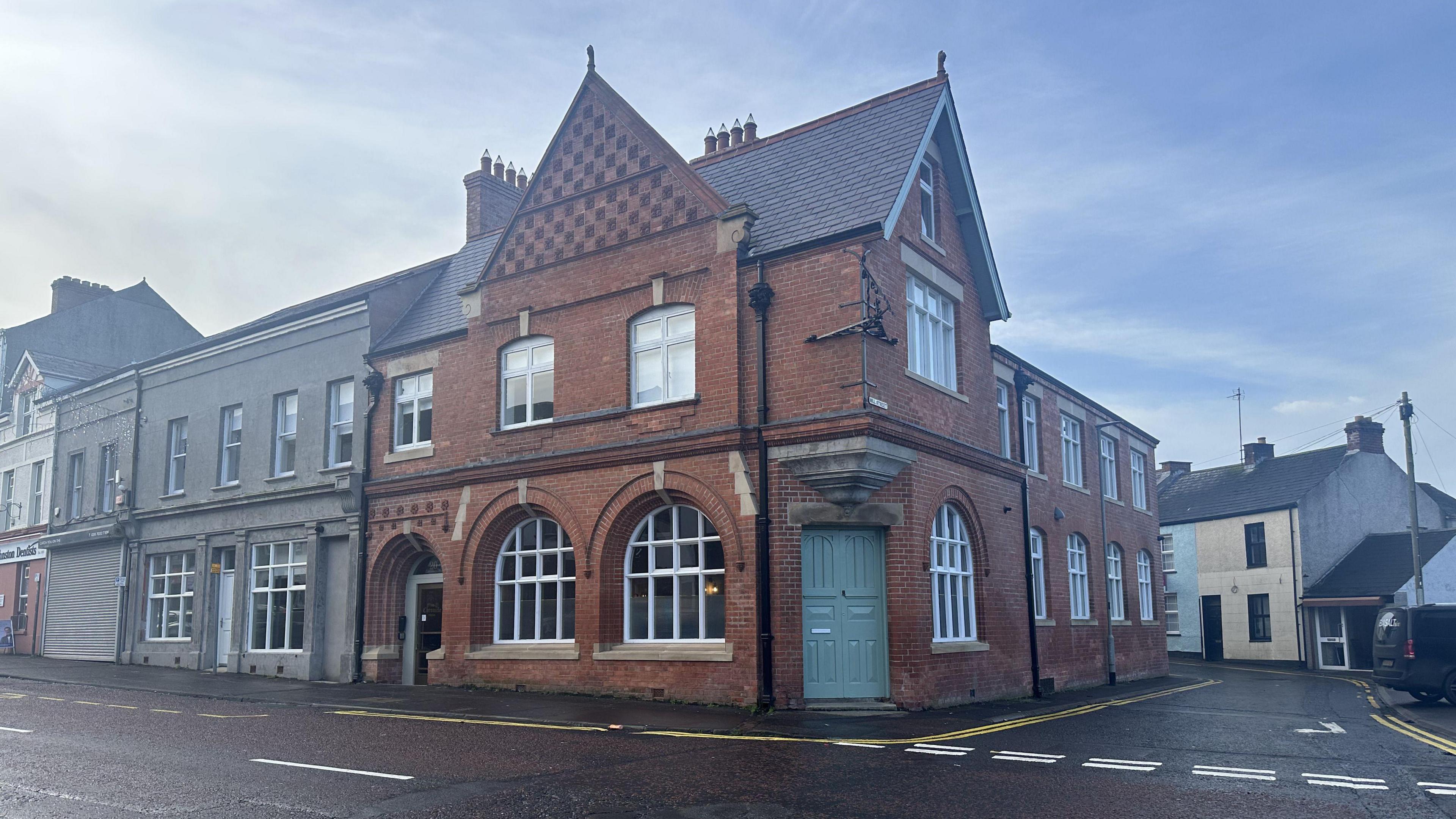 Coleraine: Breathing life back into town's historic building - BBC News