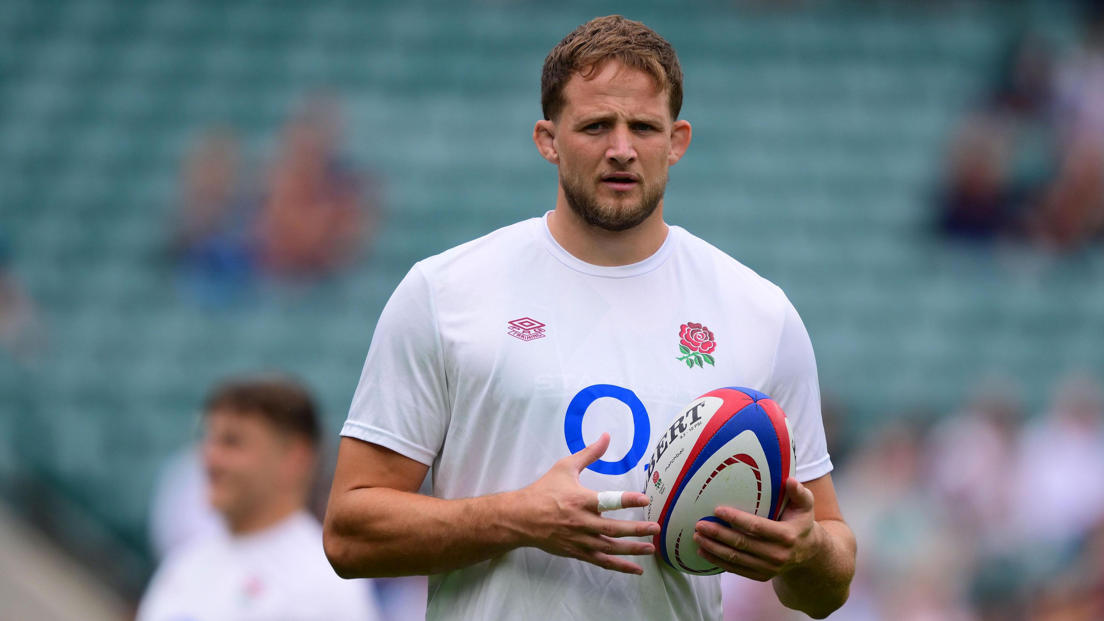 Six Nations 2026: Jonny Hill not ruling out England return after Racing ...