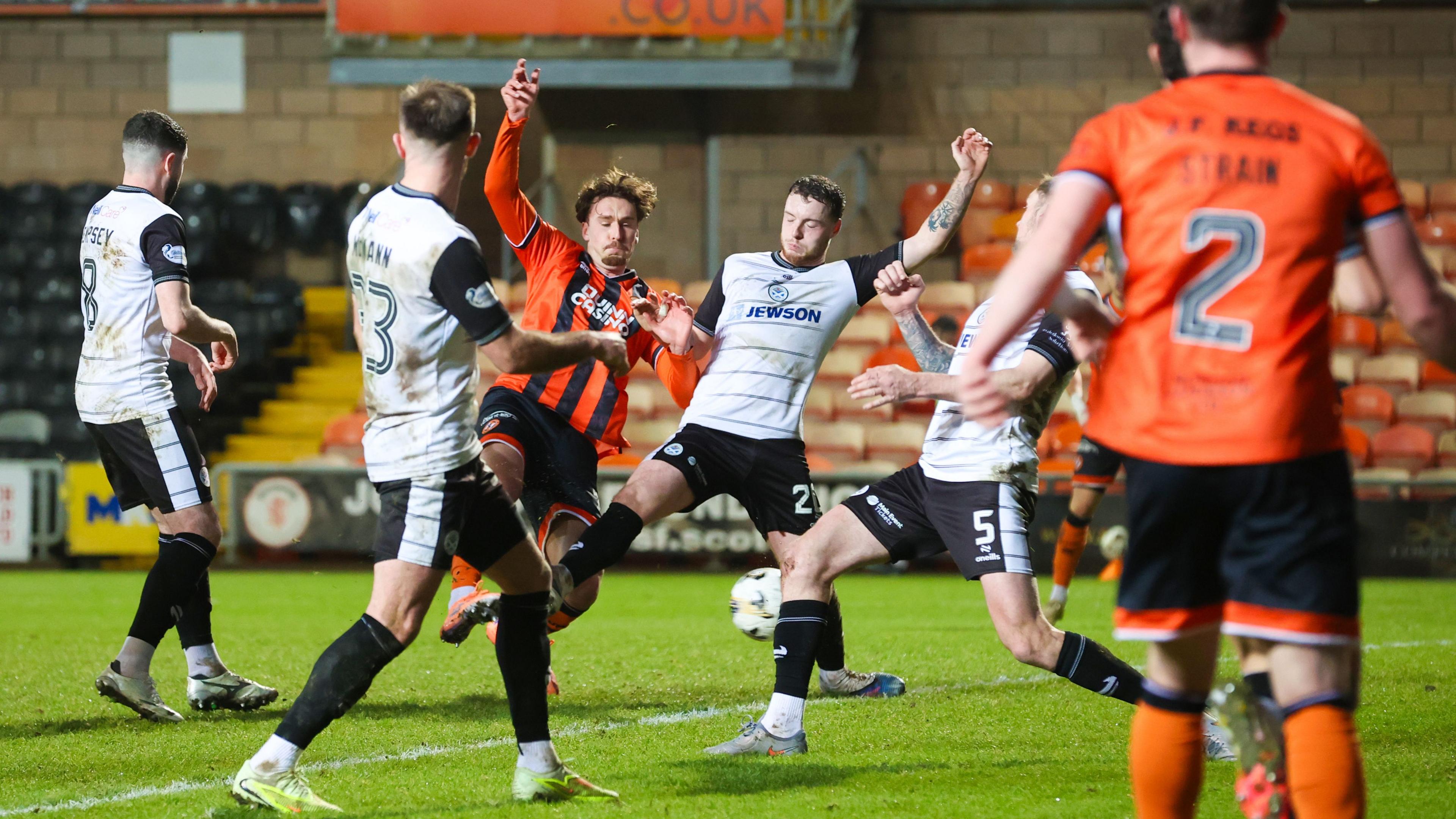 Dundee United vs Ayr United: Scottish Cup text & radio updates, match ...