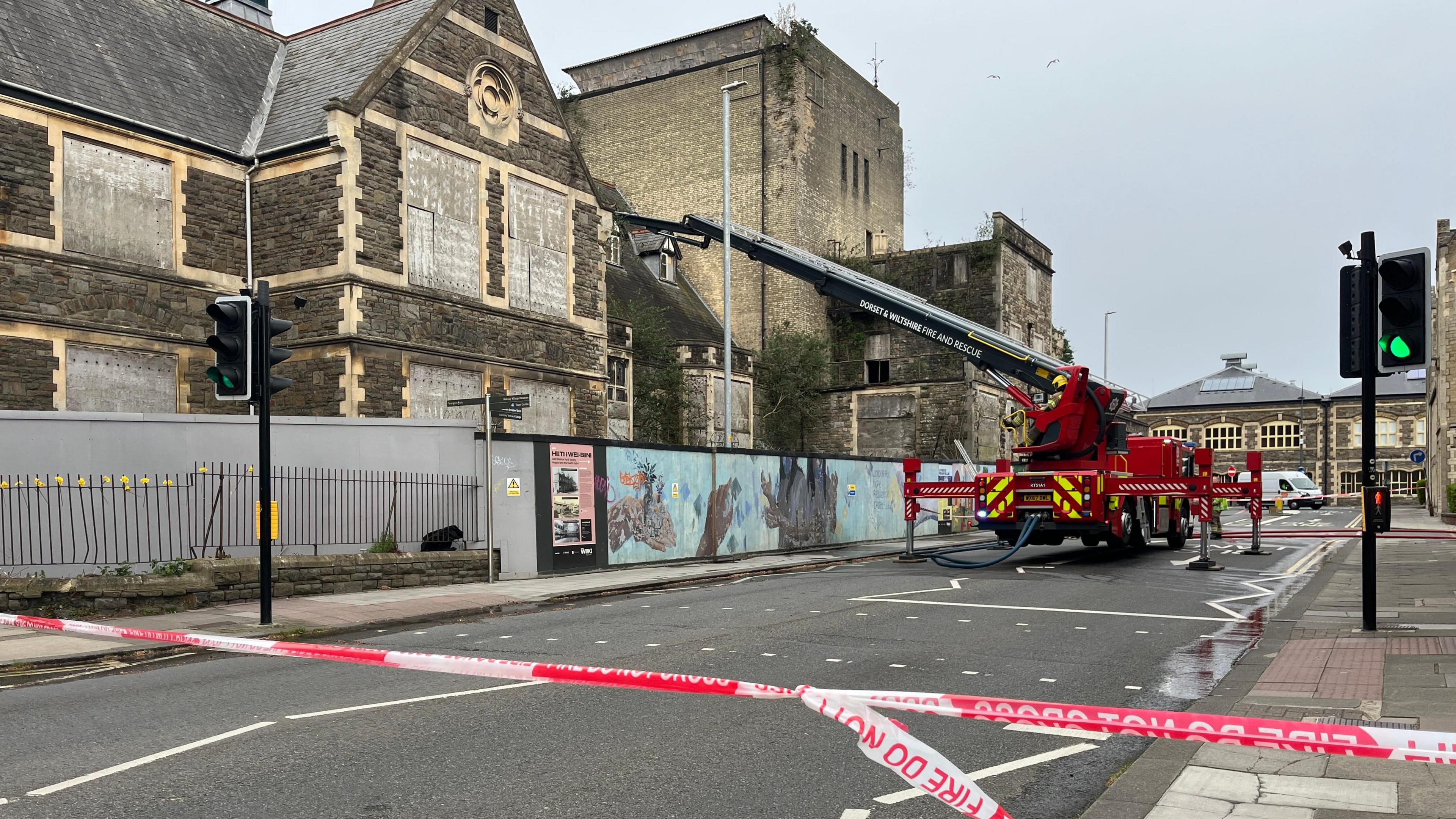 Arson suspected after fire at Swindon Mechanics' Institute - BBC News