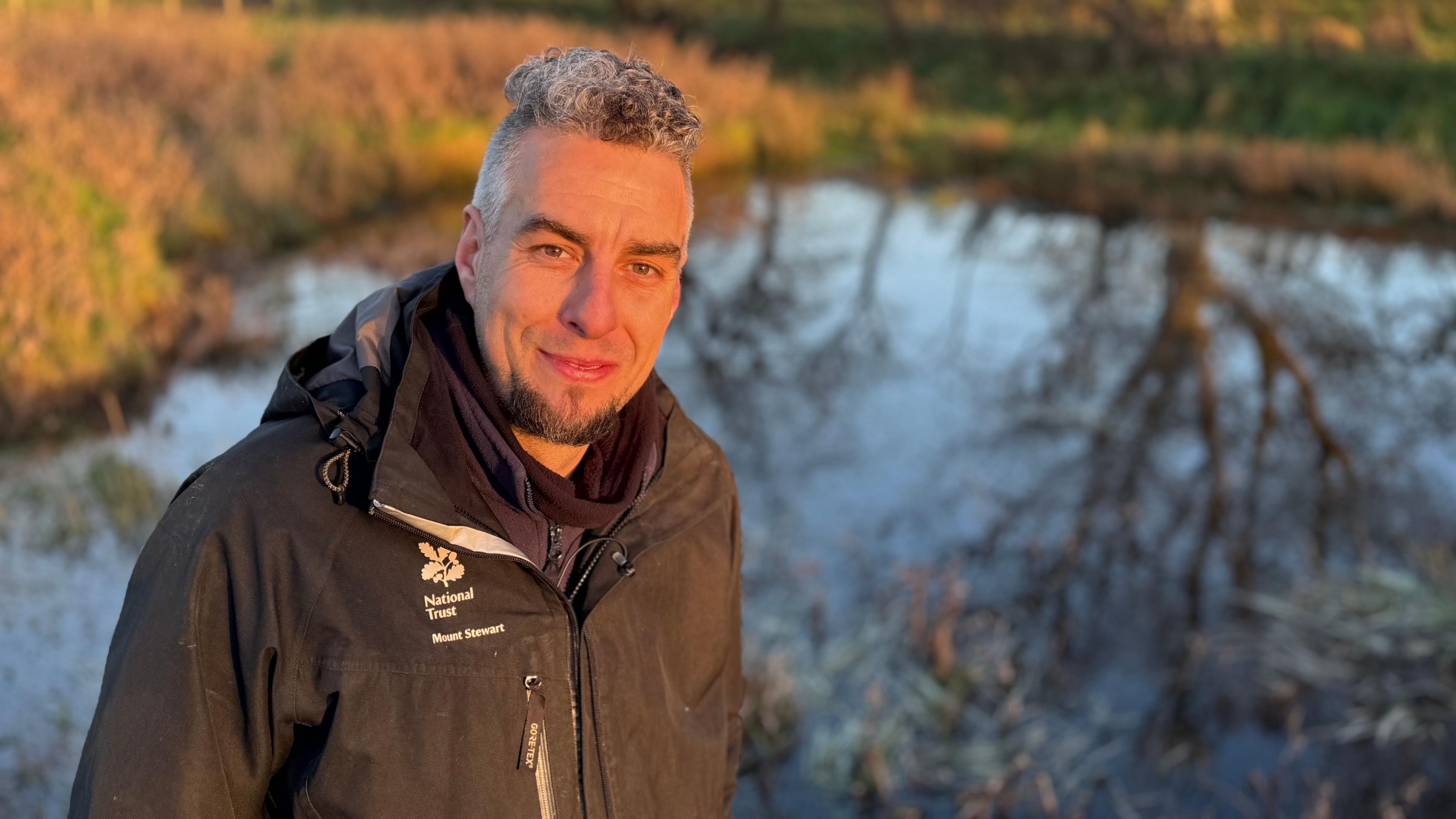 NI environment: The nature surprise behind the Winterwatch tepee - BBC News