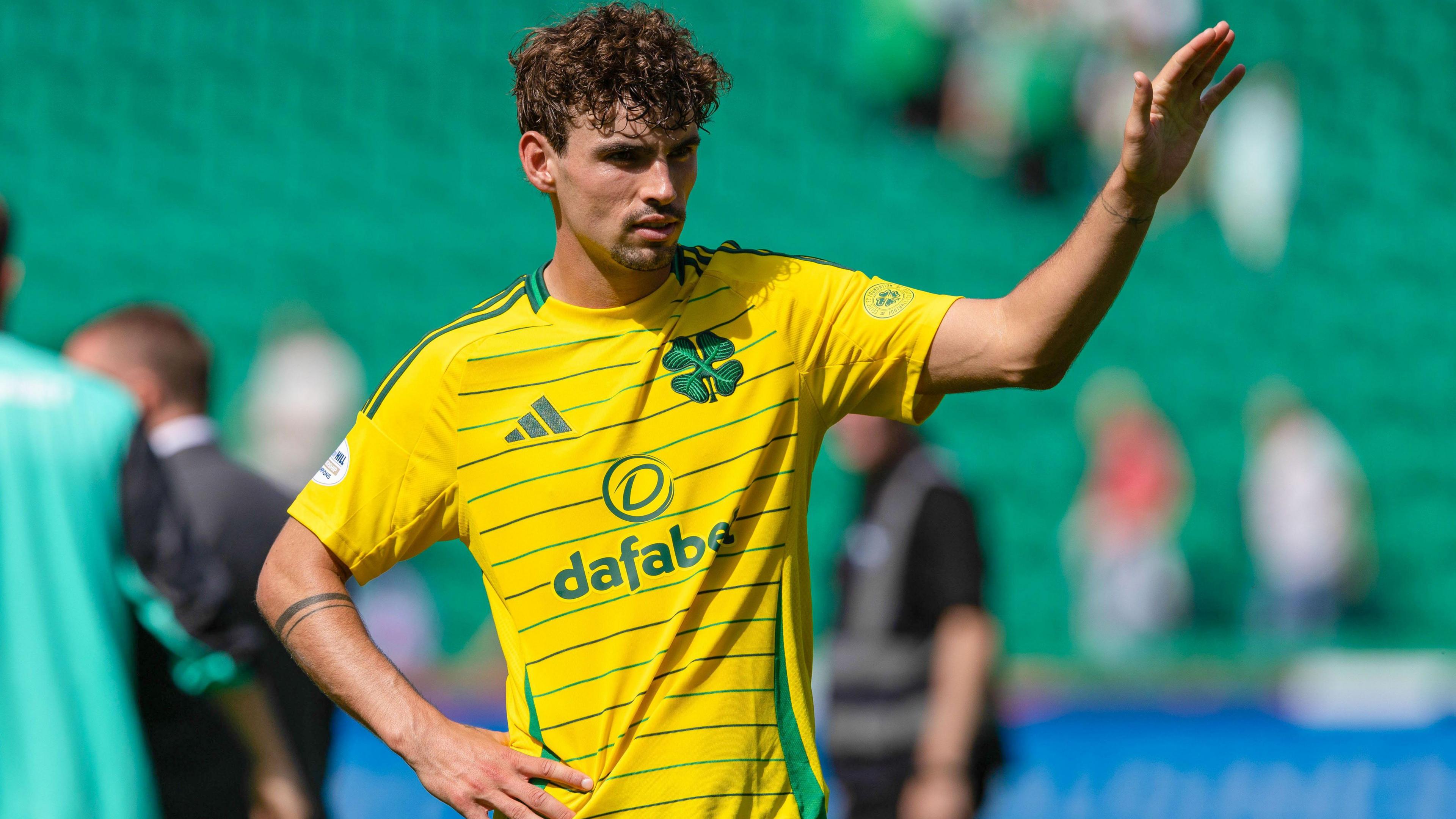 Professional Matt O'Riley can 'hold his head high' - BBC Sport