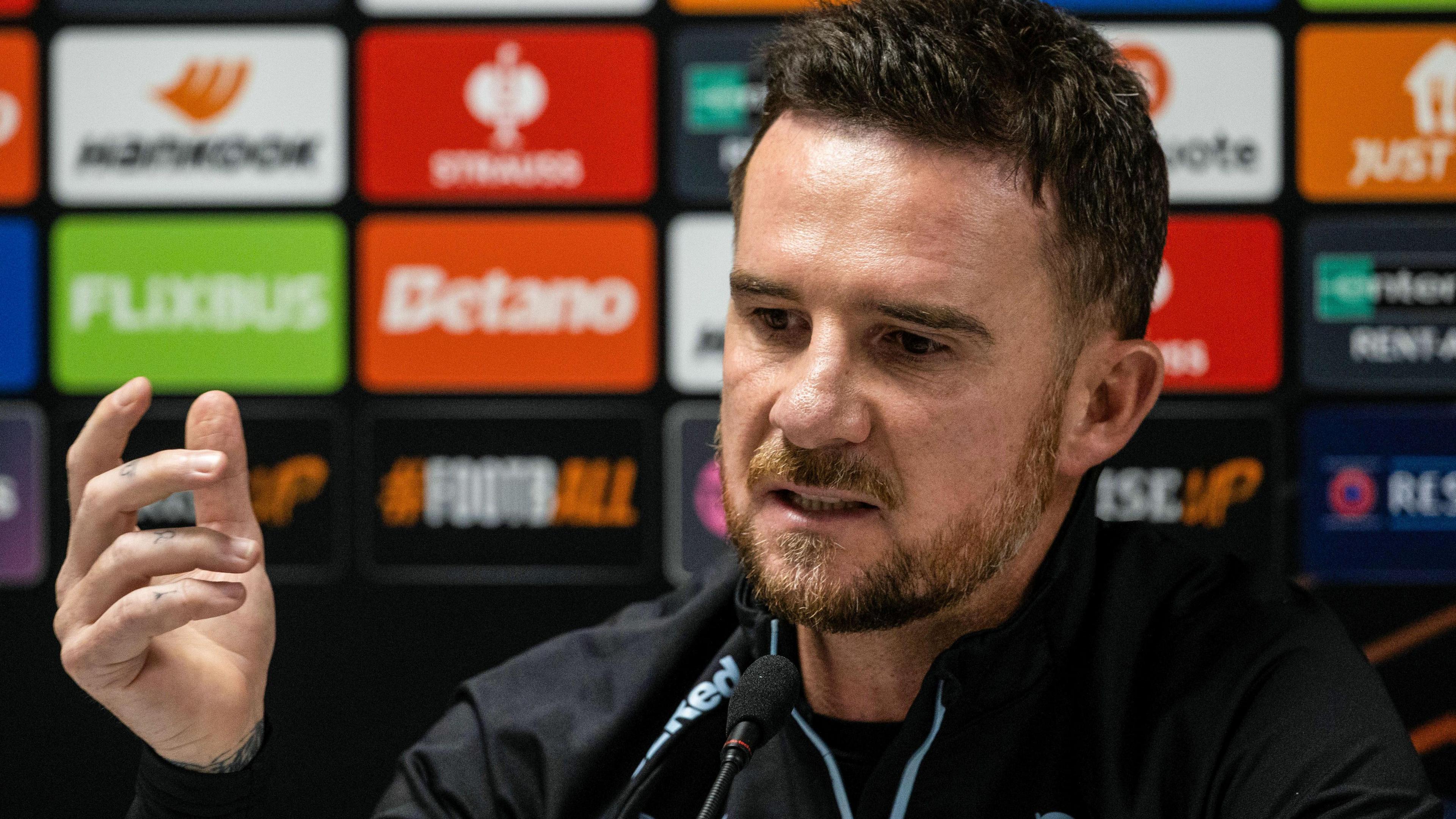 Rangers: Barry Ferguson on 'long chat' with squad, consistency ...