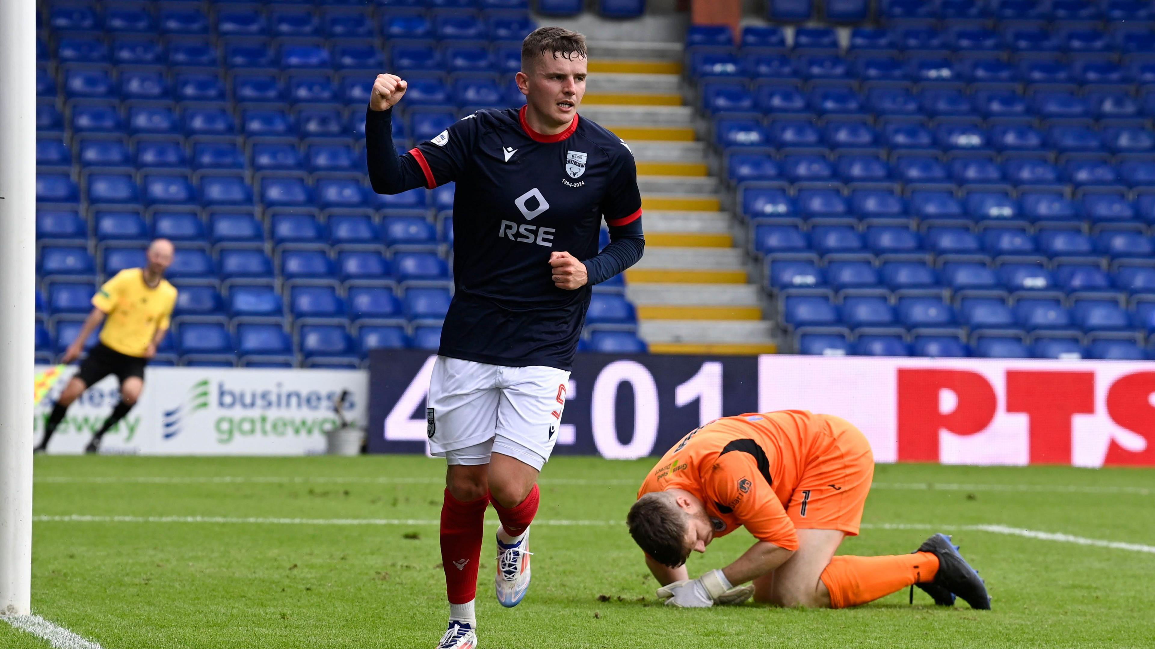 Premiership ones to watch: Ronan Hale - BBC Sport