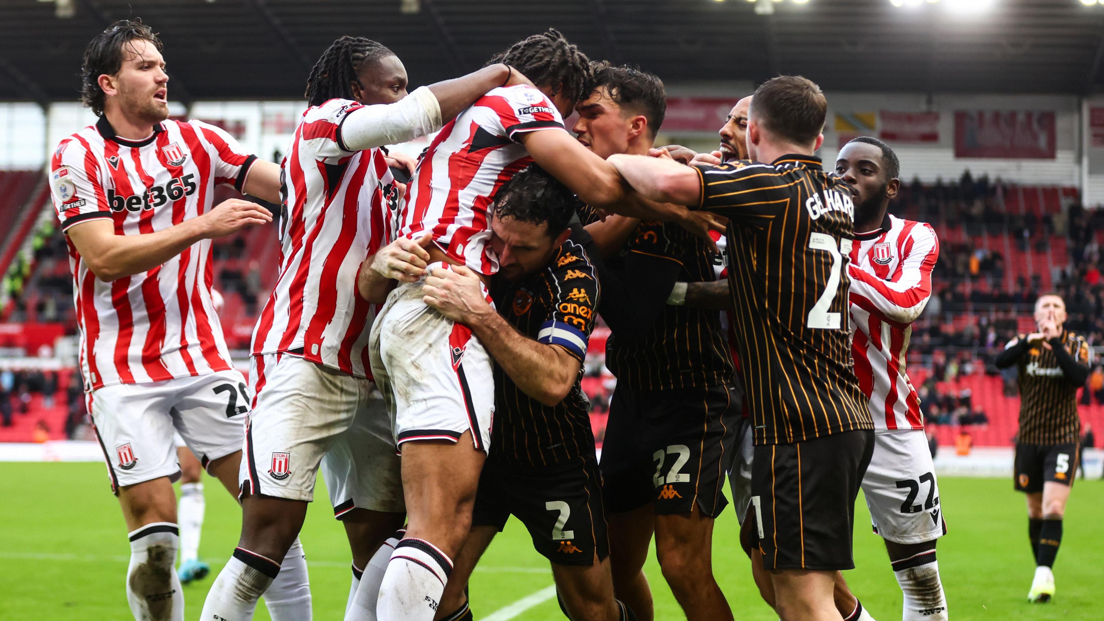 Stoke City 1-2 Hull City: Joe Gelhardt bags 90th-minute winner for ...