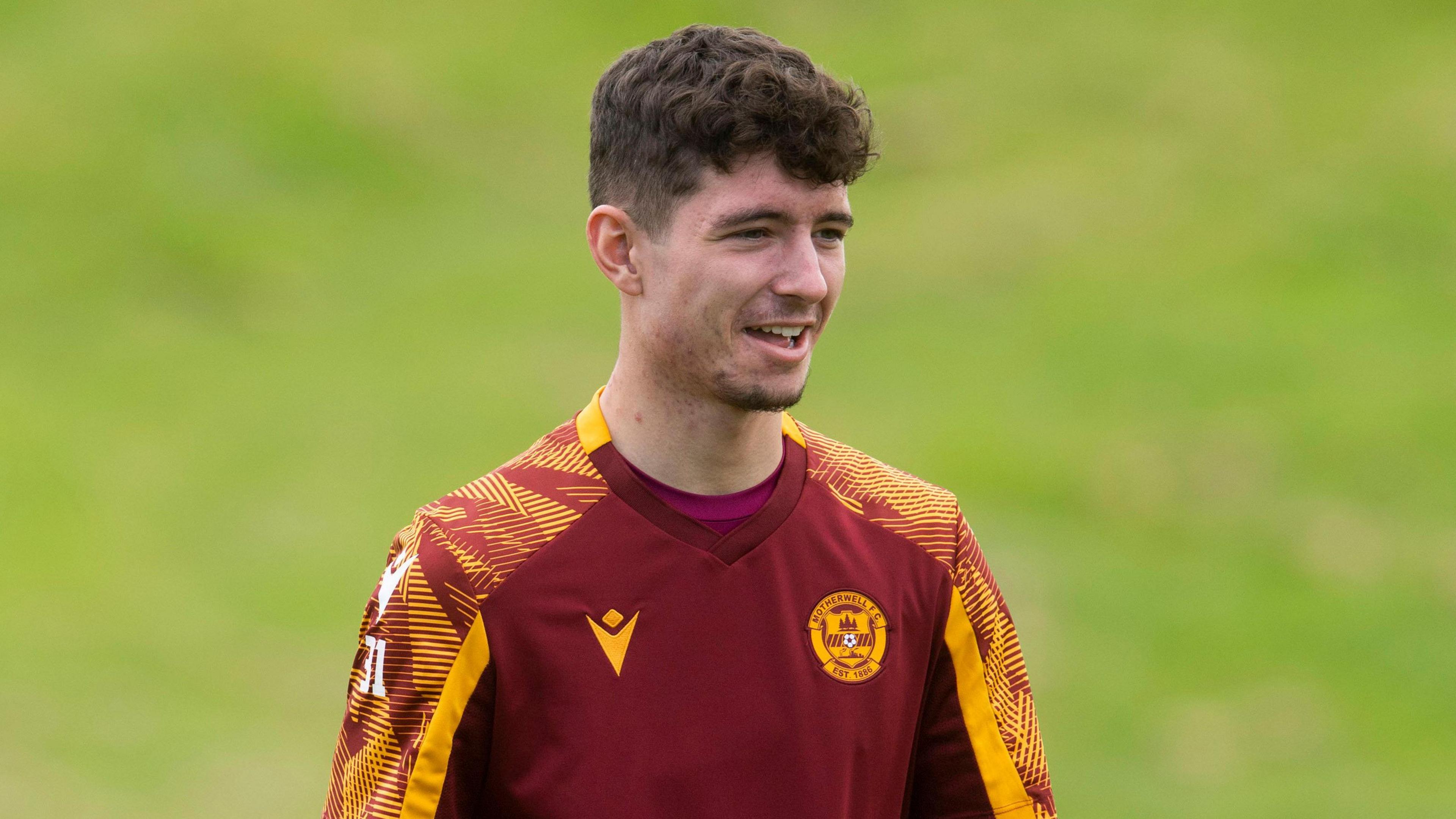 Motherwell goalkeeper Matty Connelly rejoins East Kilbride on loan ...