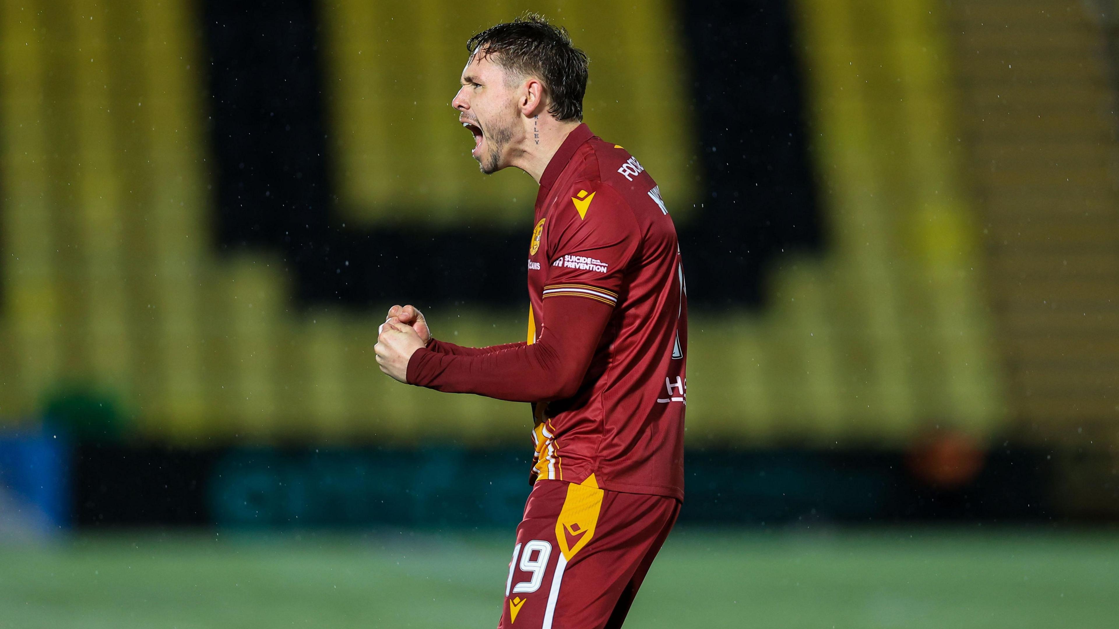 Motherwell: Nicholson's first strike 'simply a relief' - BBC Sport