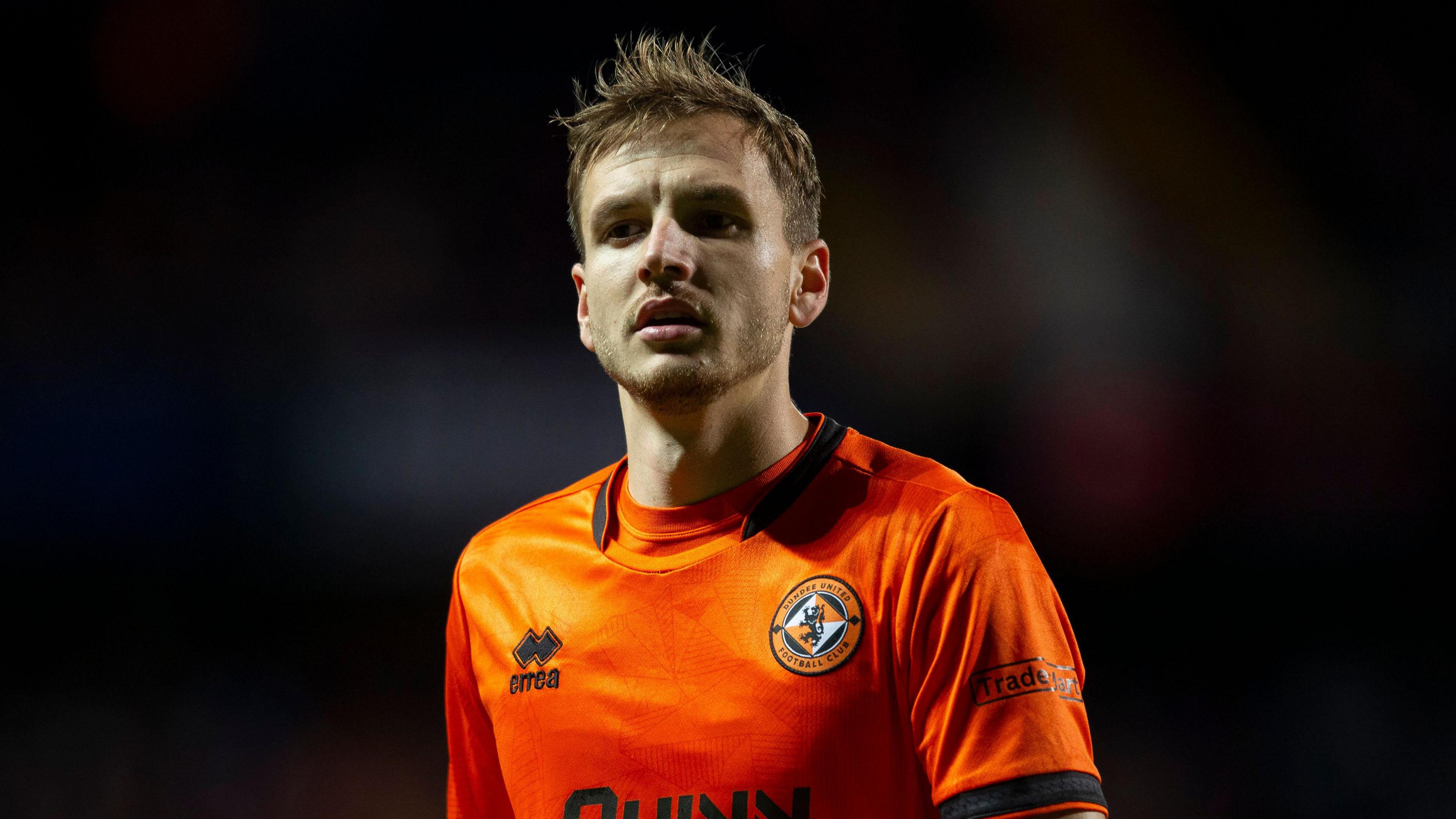 Trapanovski makes competitive international debut - BBC Sport