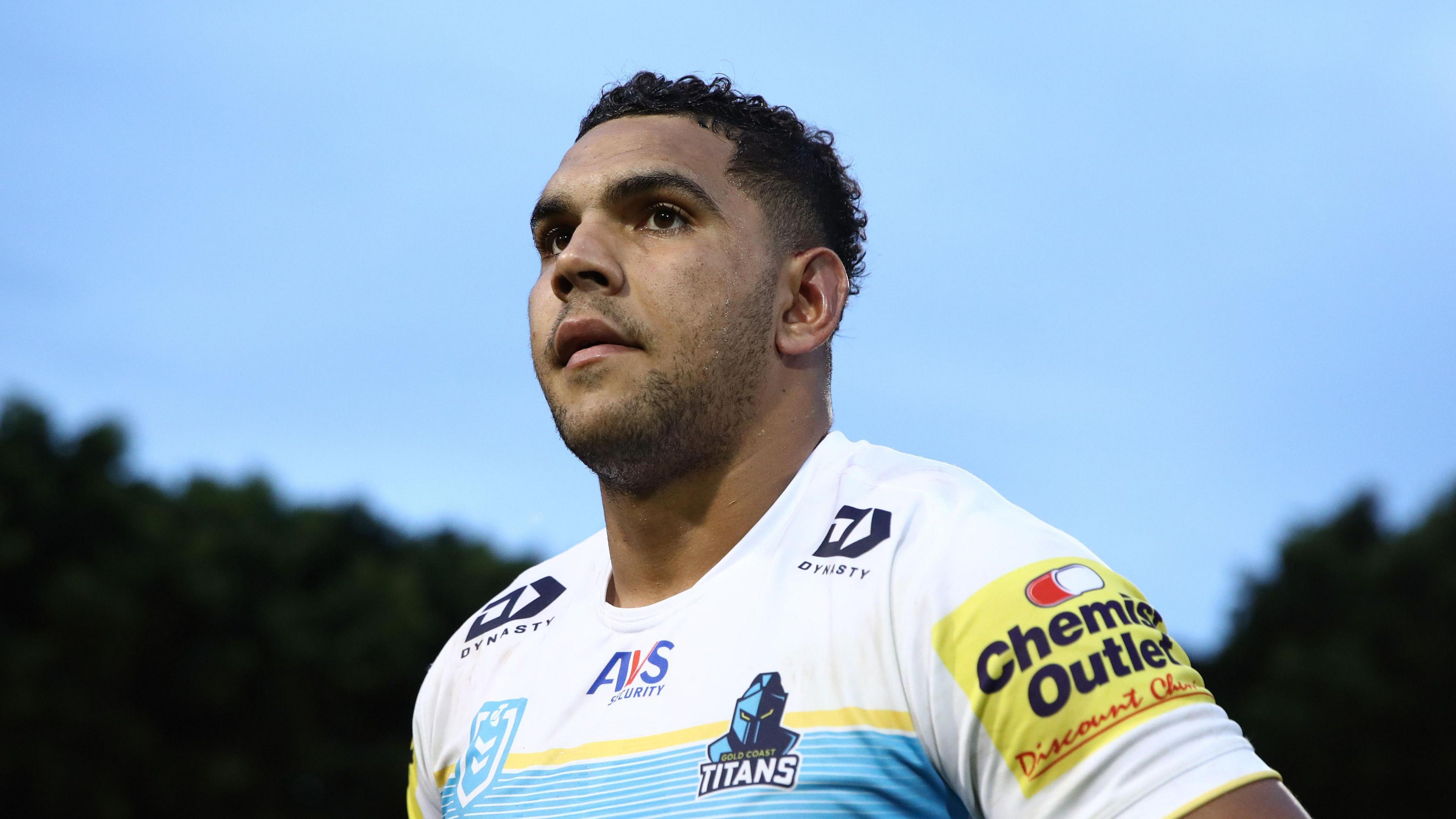 Jacob Alick-Wiencke: Leigh sign forward from Gold Coast Titans - BBC Sport