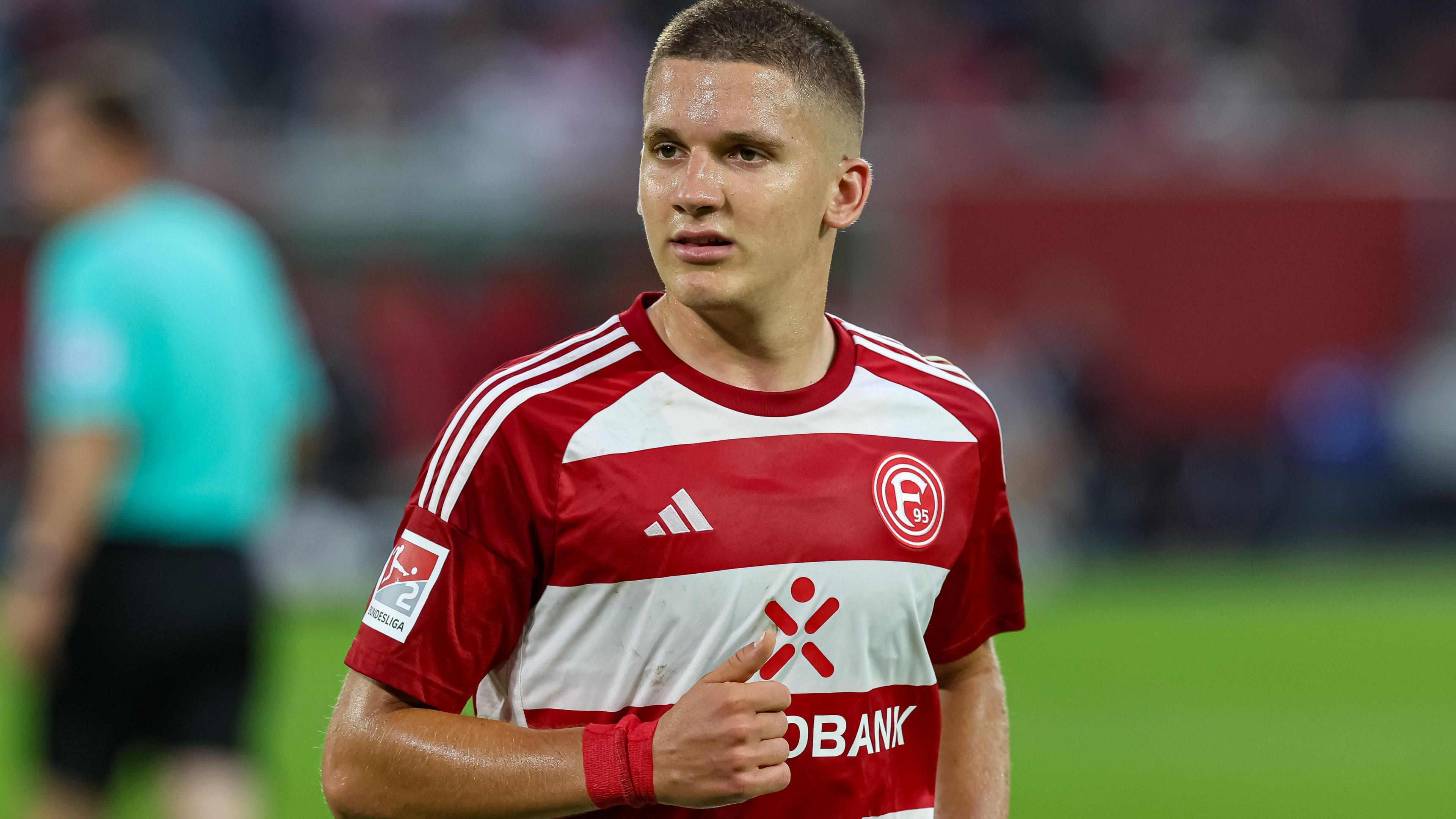 Would you like to see Christos Tzolis back at Norwich City? - BBC Sport