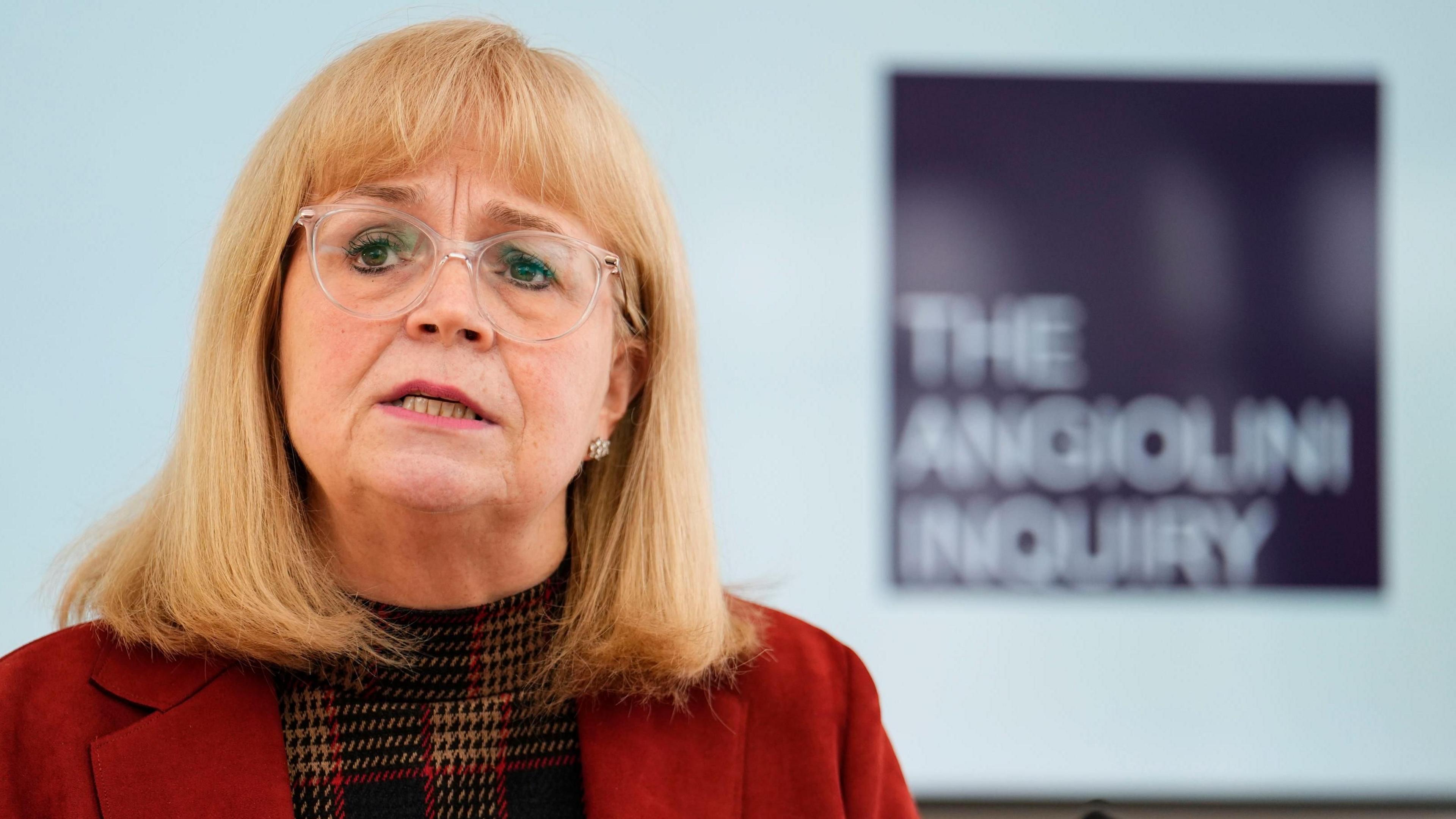 Sarah Everard's mother 'still tormented' by daughter's final hours ...
