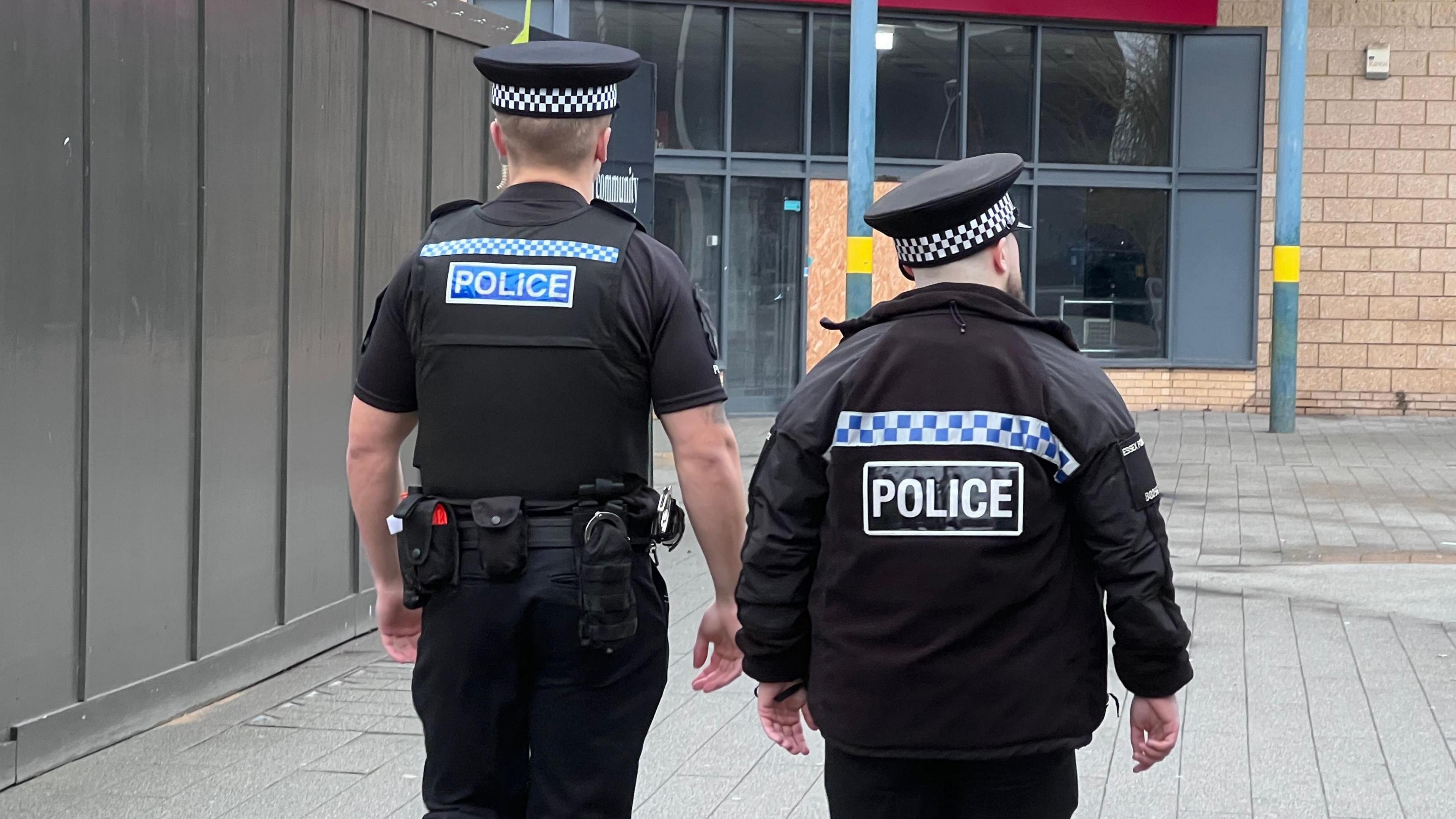 Essex Police plans 110 job cuts despite increased funding - BBC News