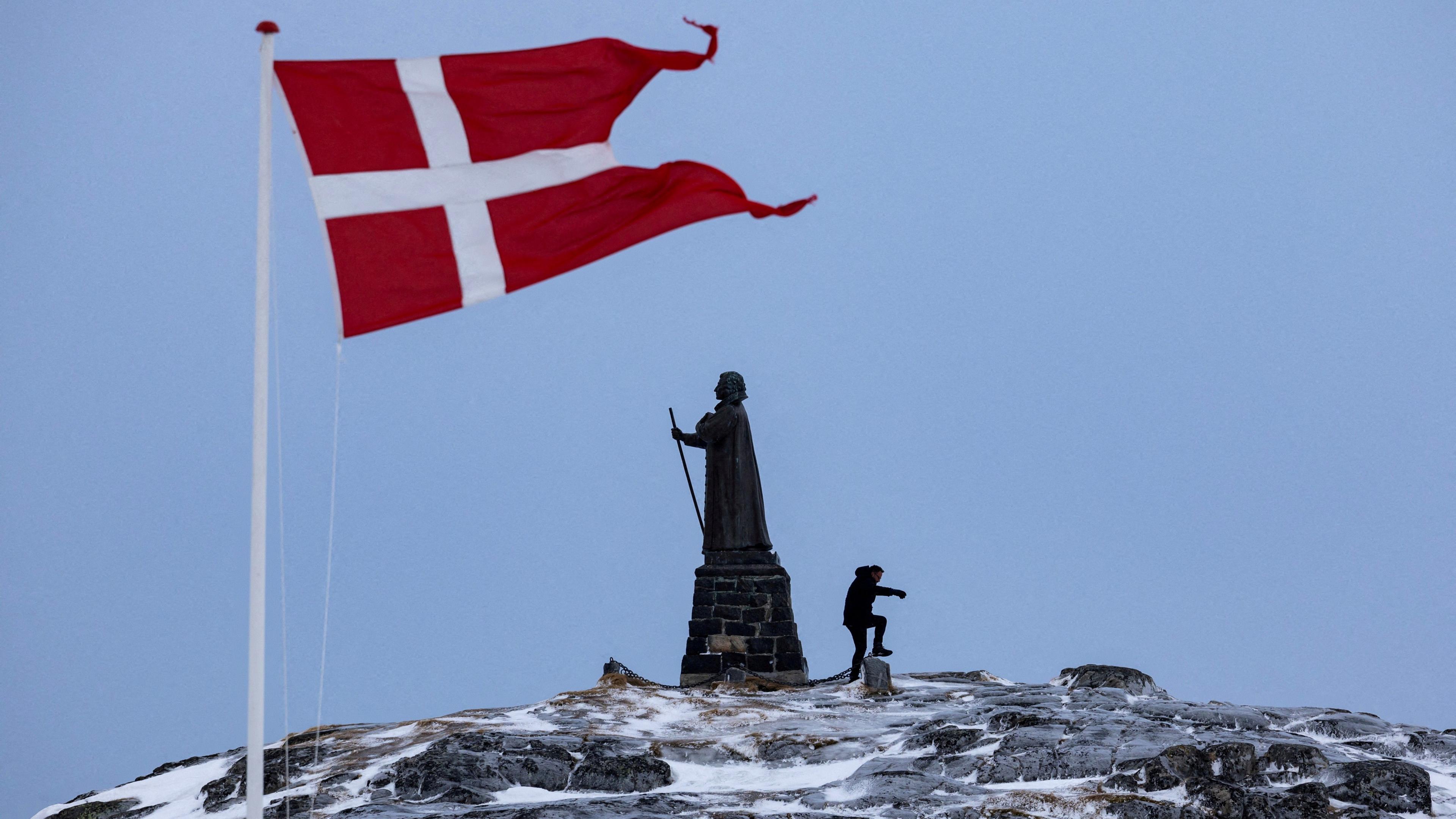 Denmark planned to blow up Greenland runways if US invaded, reports say ...