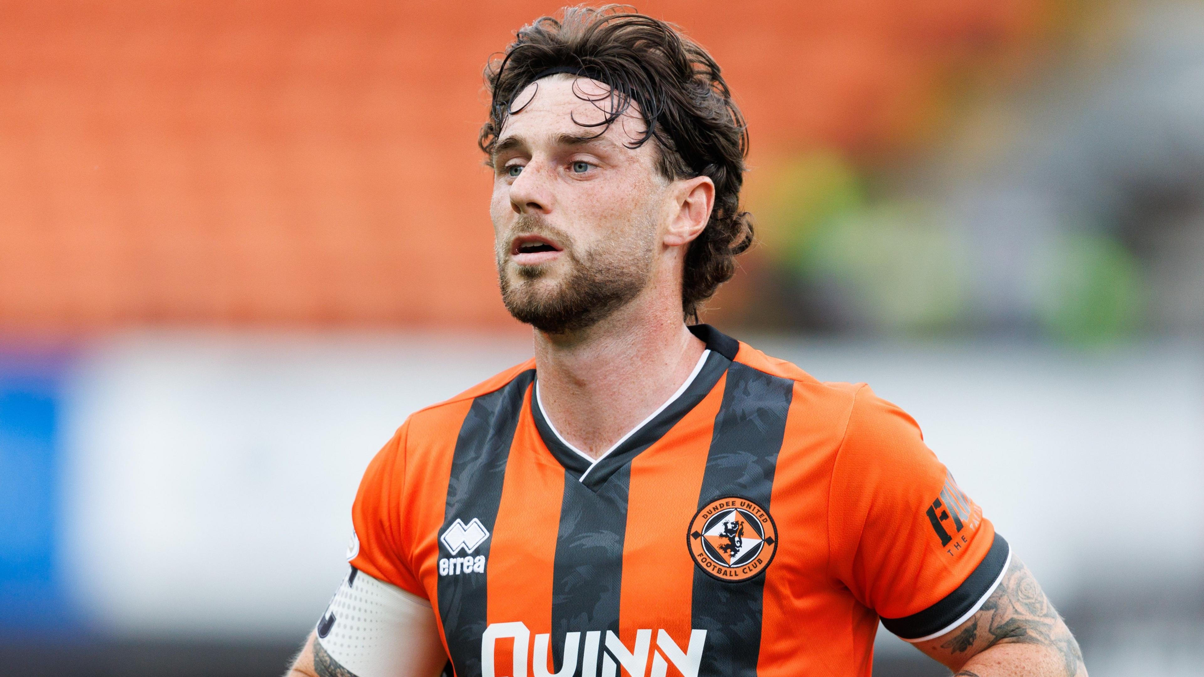 Will Ferry on Jim Goodwin's United extension - BBC Sport