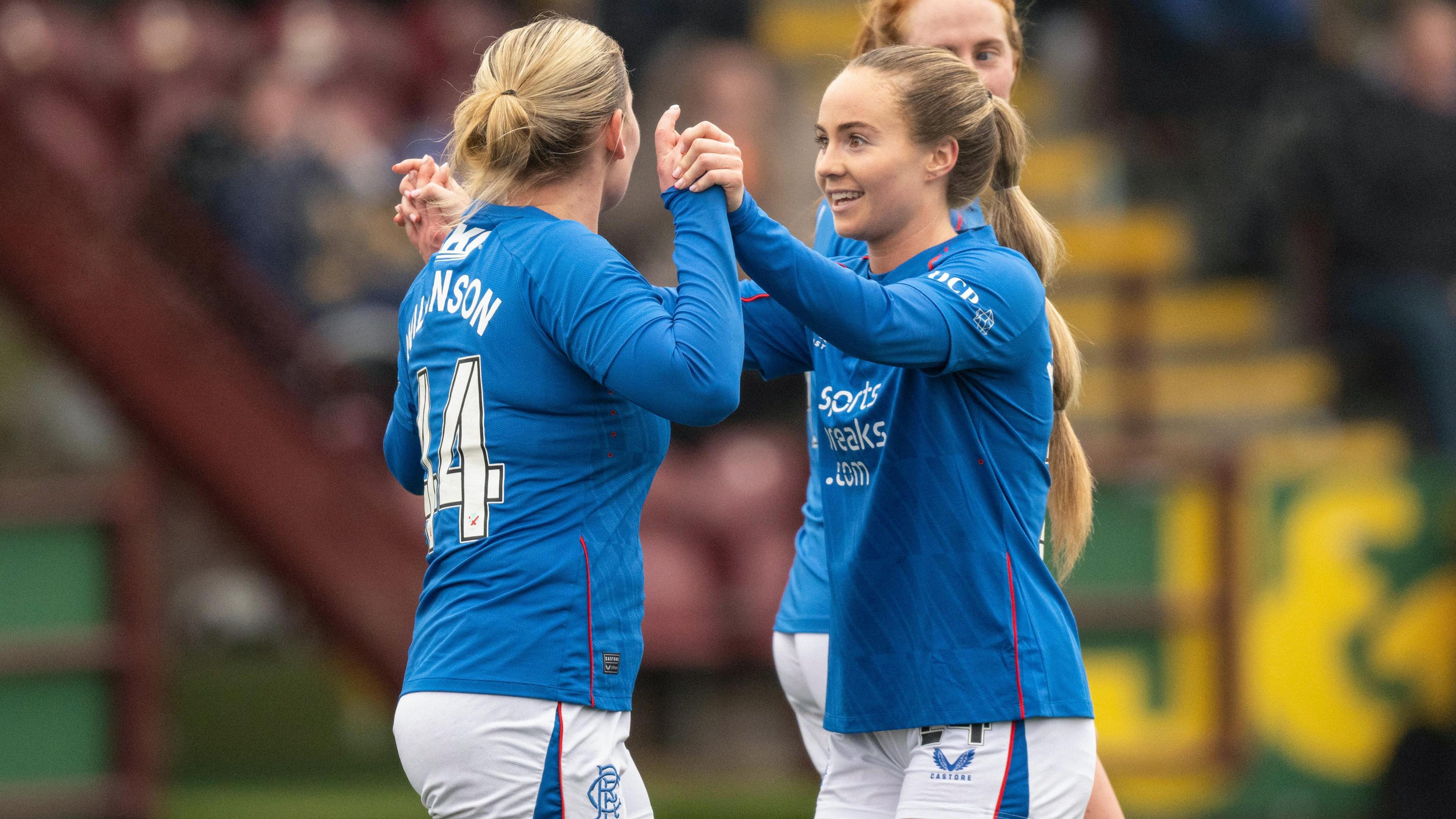 Rangers 10-0 Aberdeen: What the managers said - BBC Sport