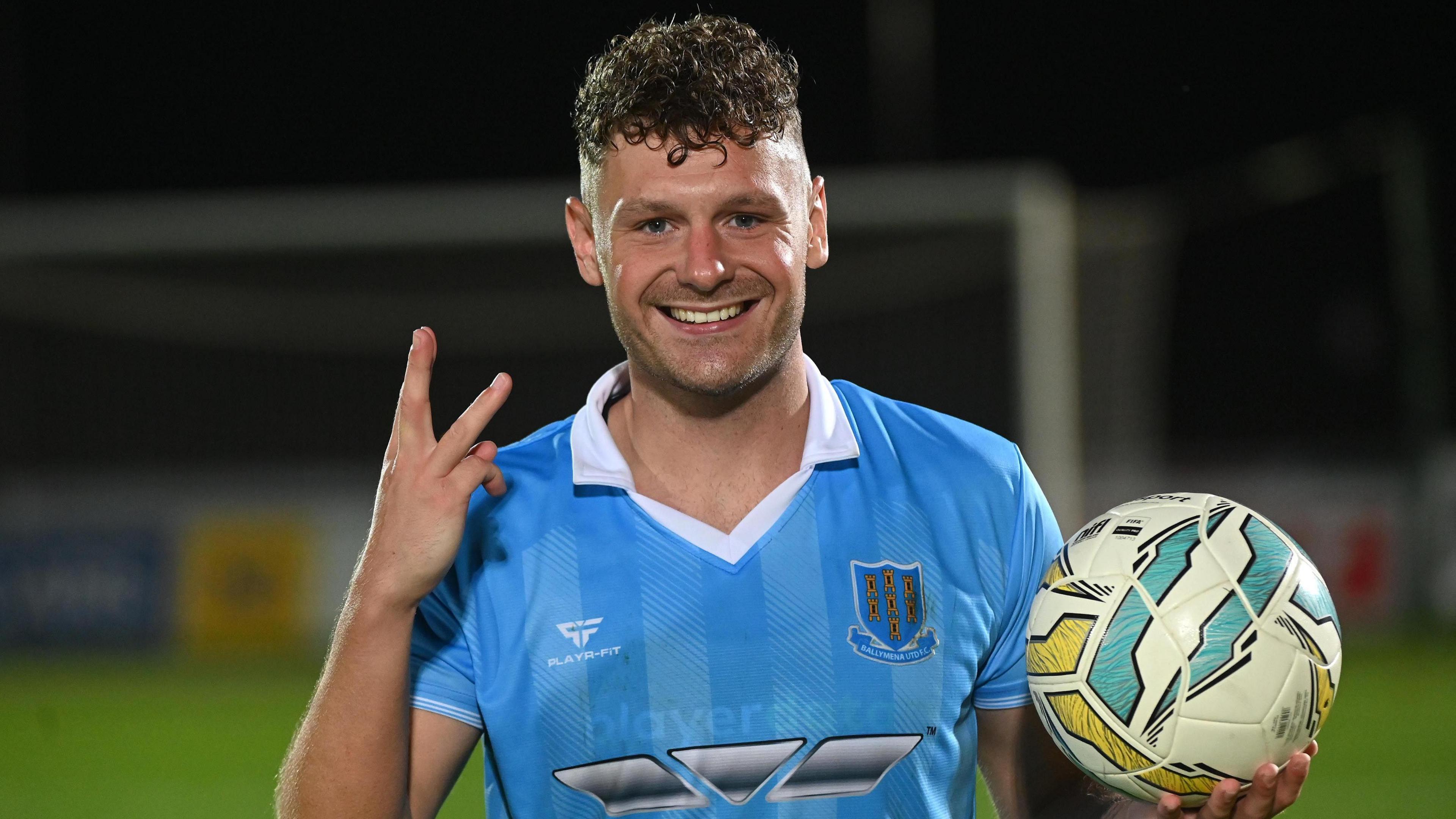 Irish Premiership: Jim Ervin praises 'outstanding' Ben Kennedy after ...