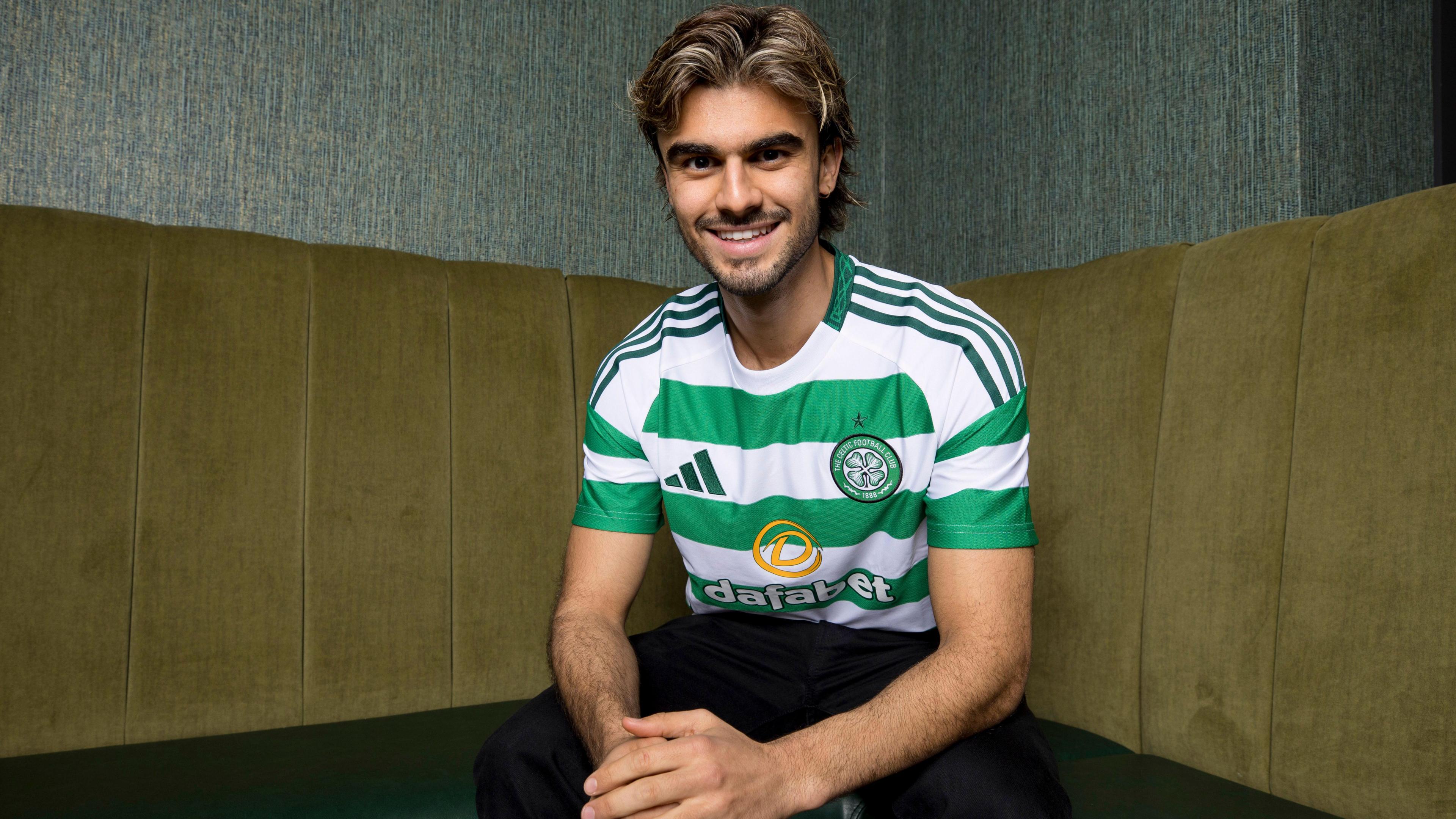 Jota wants to 'bring joy' to Celtic supporters in second spell - BBC Sport