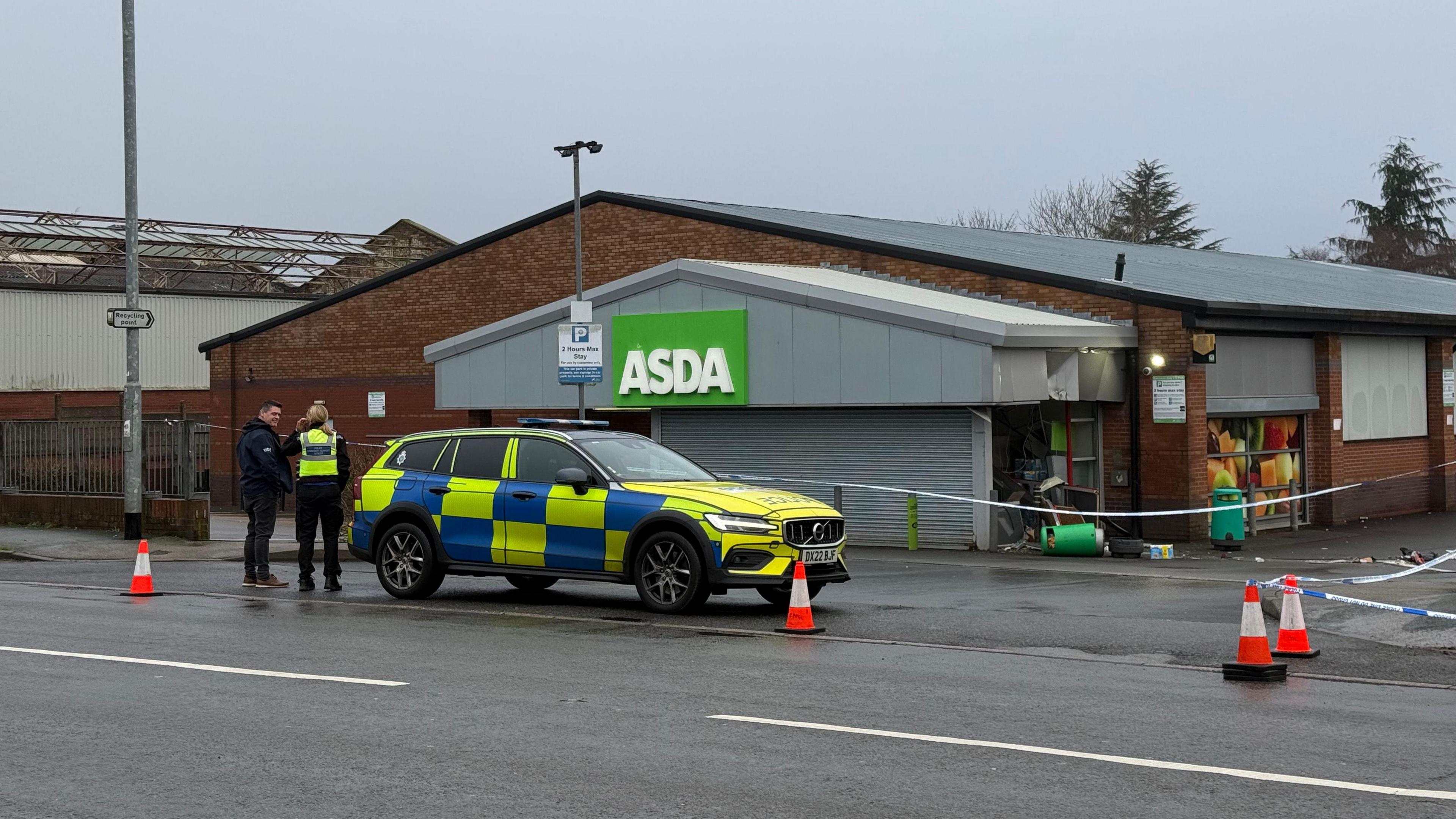 Cash machine ripped out of Leek's Asda supermarket - BBC News