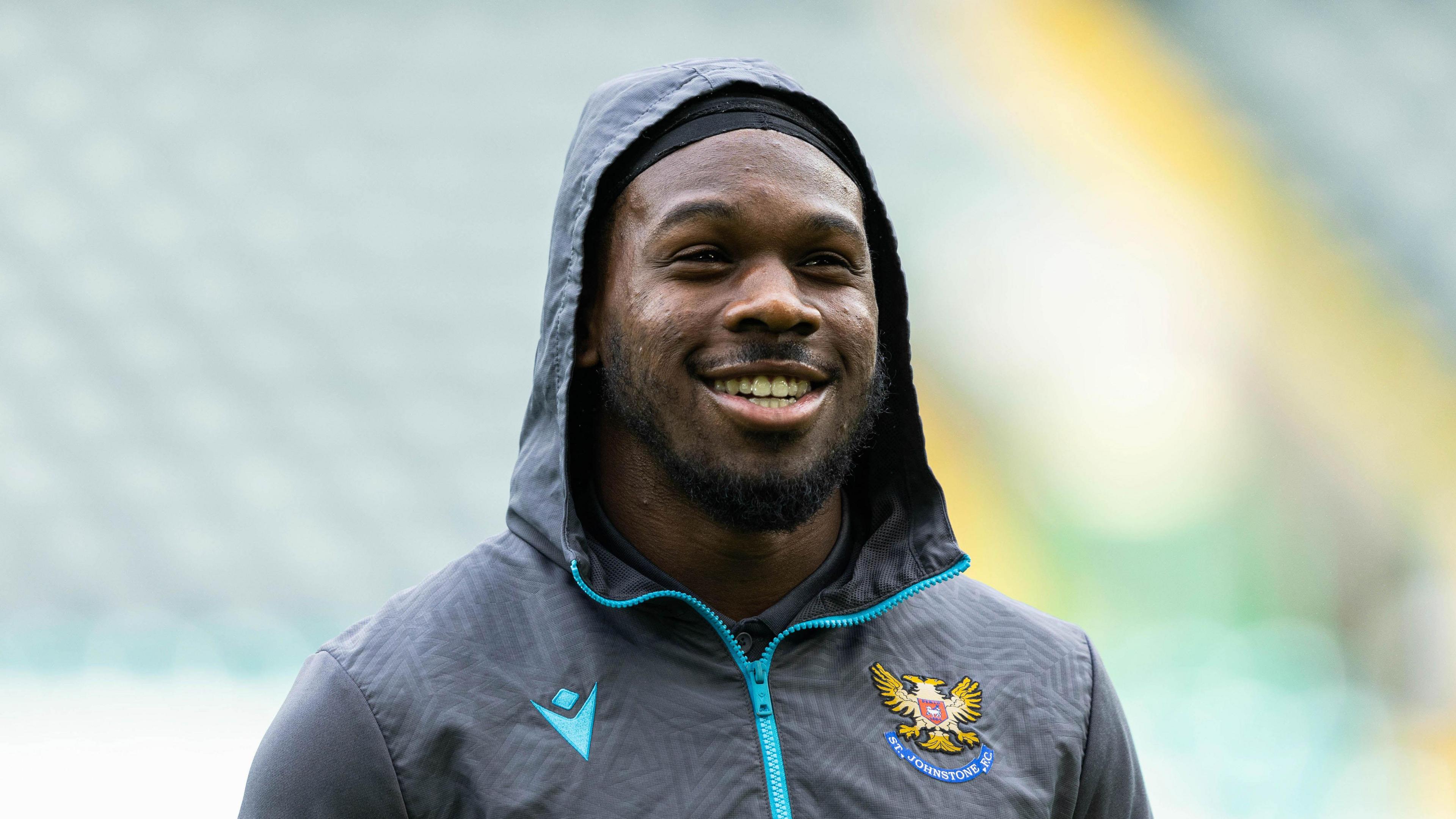 St Johnstone: Philipps not letting outside noise affect him - BBC Sport