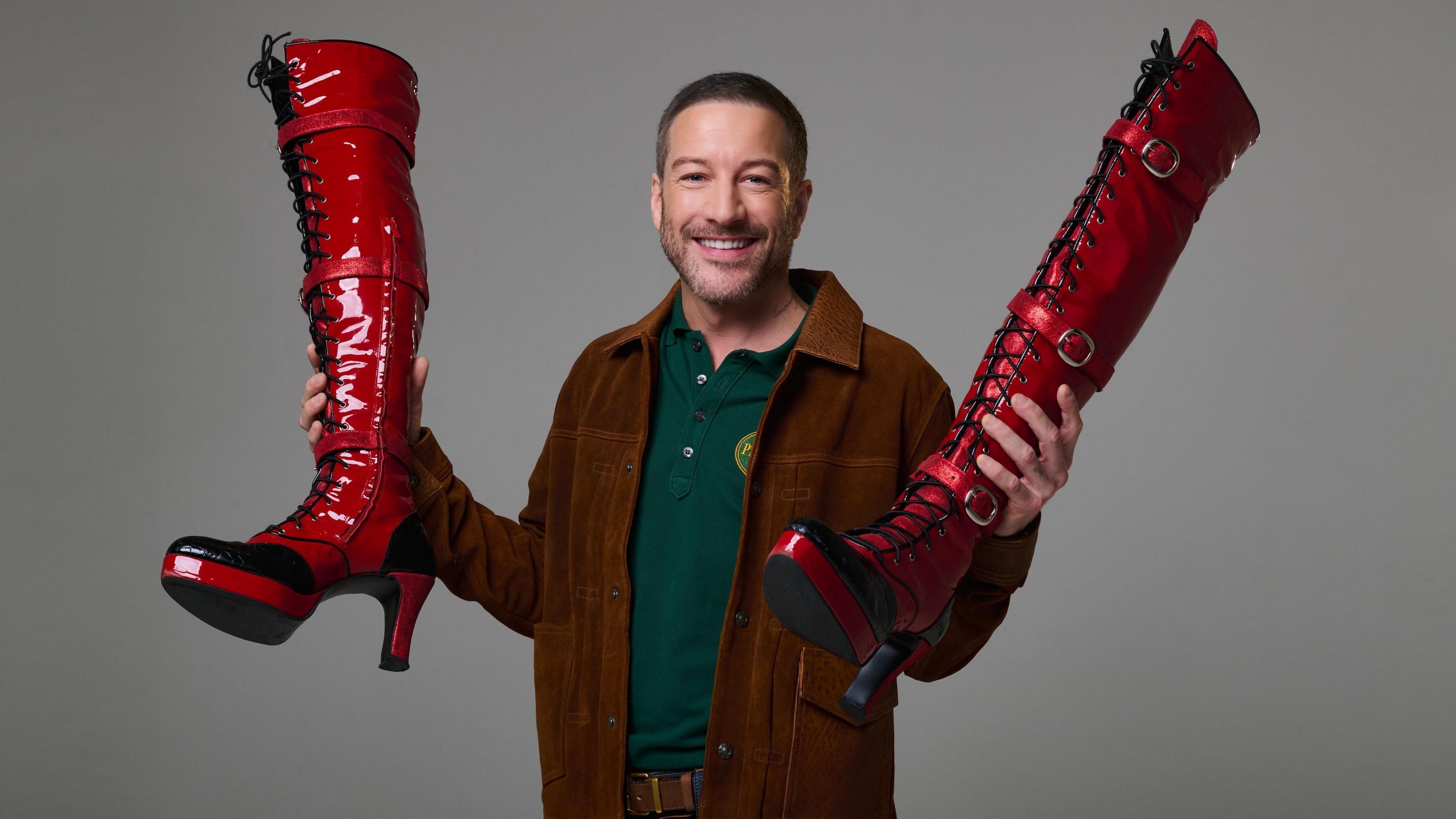 Everyone wants to know my true Kinky Boots story, says shoemaker - BBC News