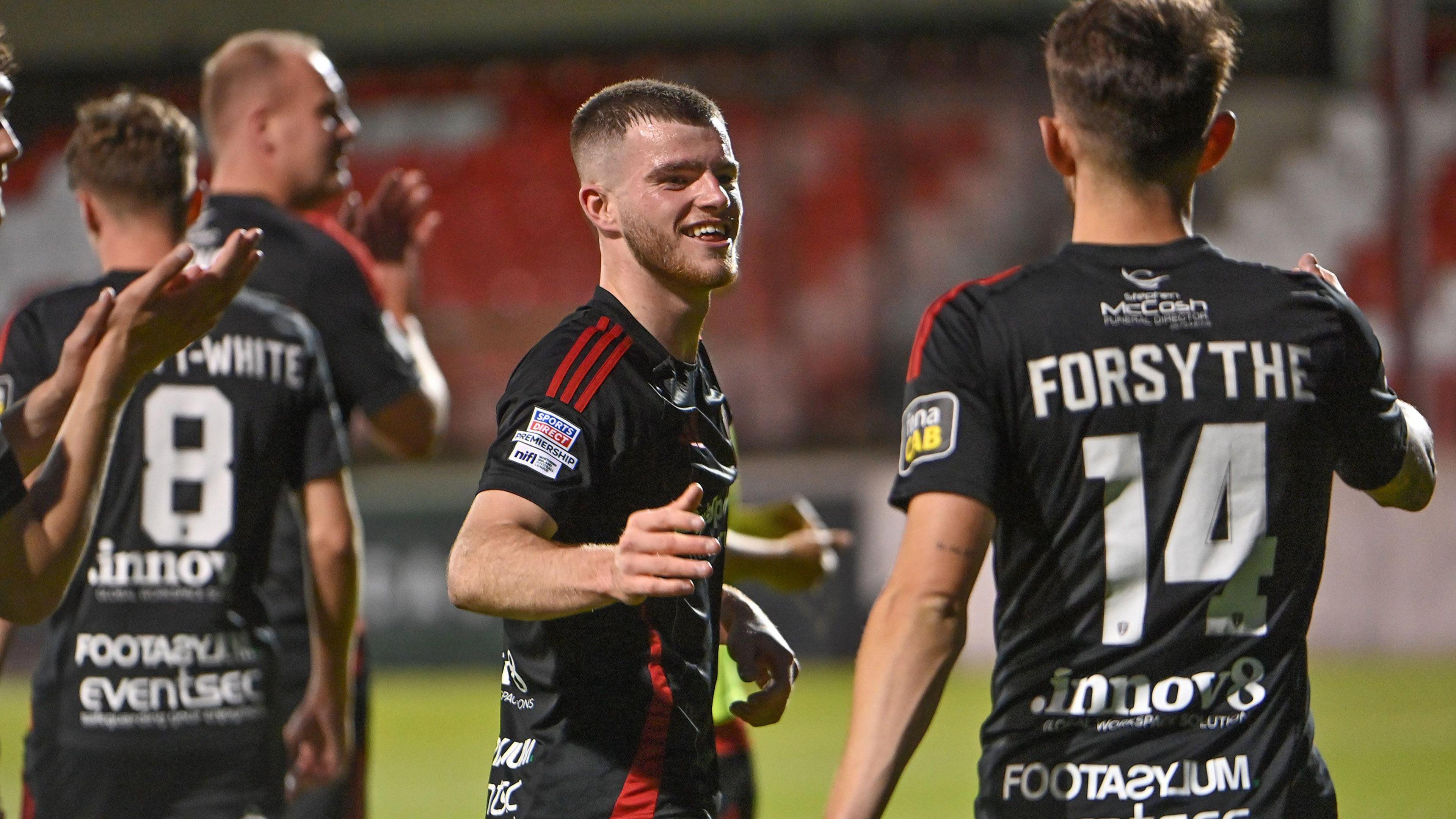 Glentoran 0-1 Crusaders: Kieran Offord on his debut goal - BBC Sport