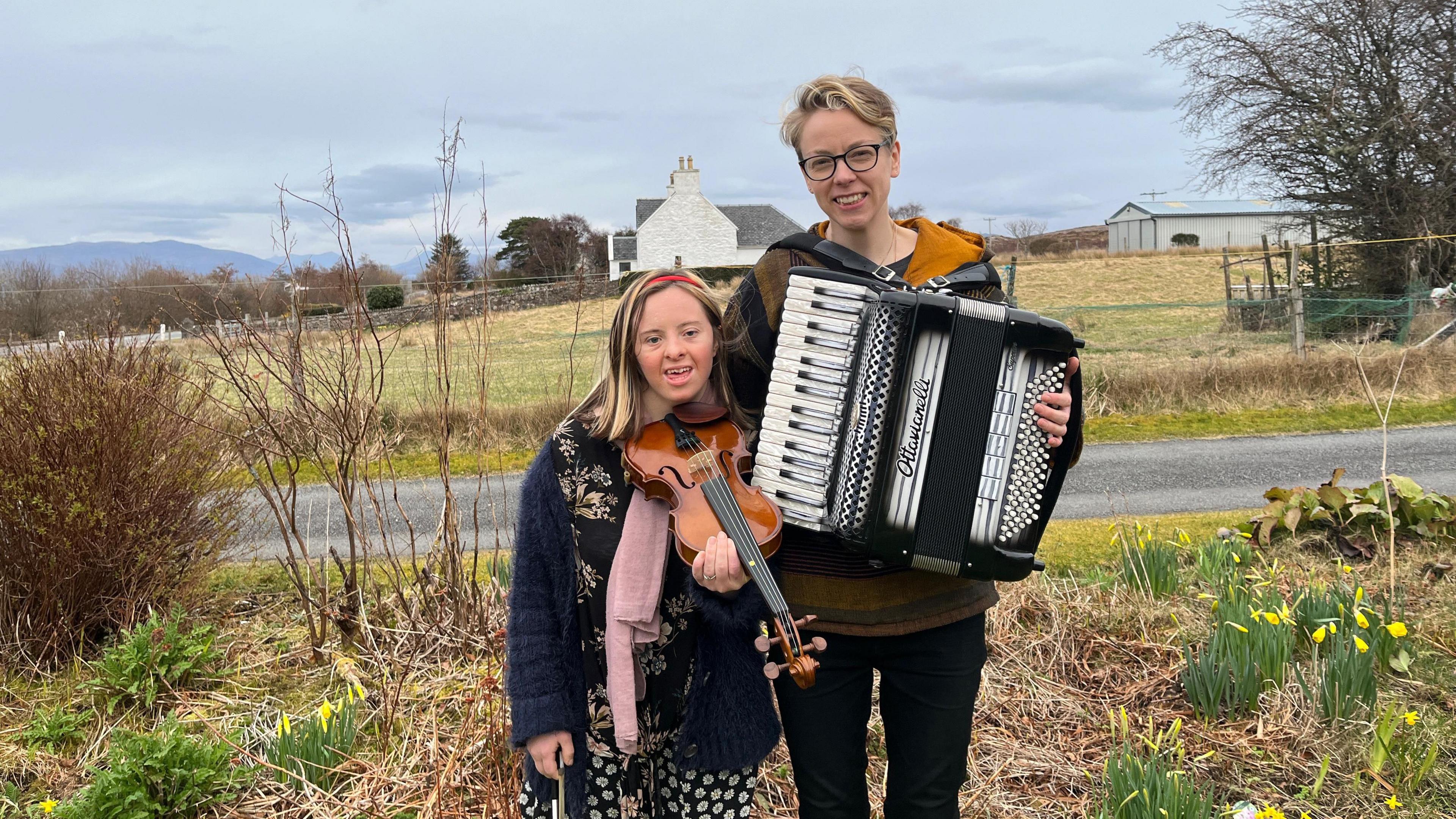Cuirmean-ciùil airson seachdain mhothchaidh Down's Syndrome ...