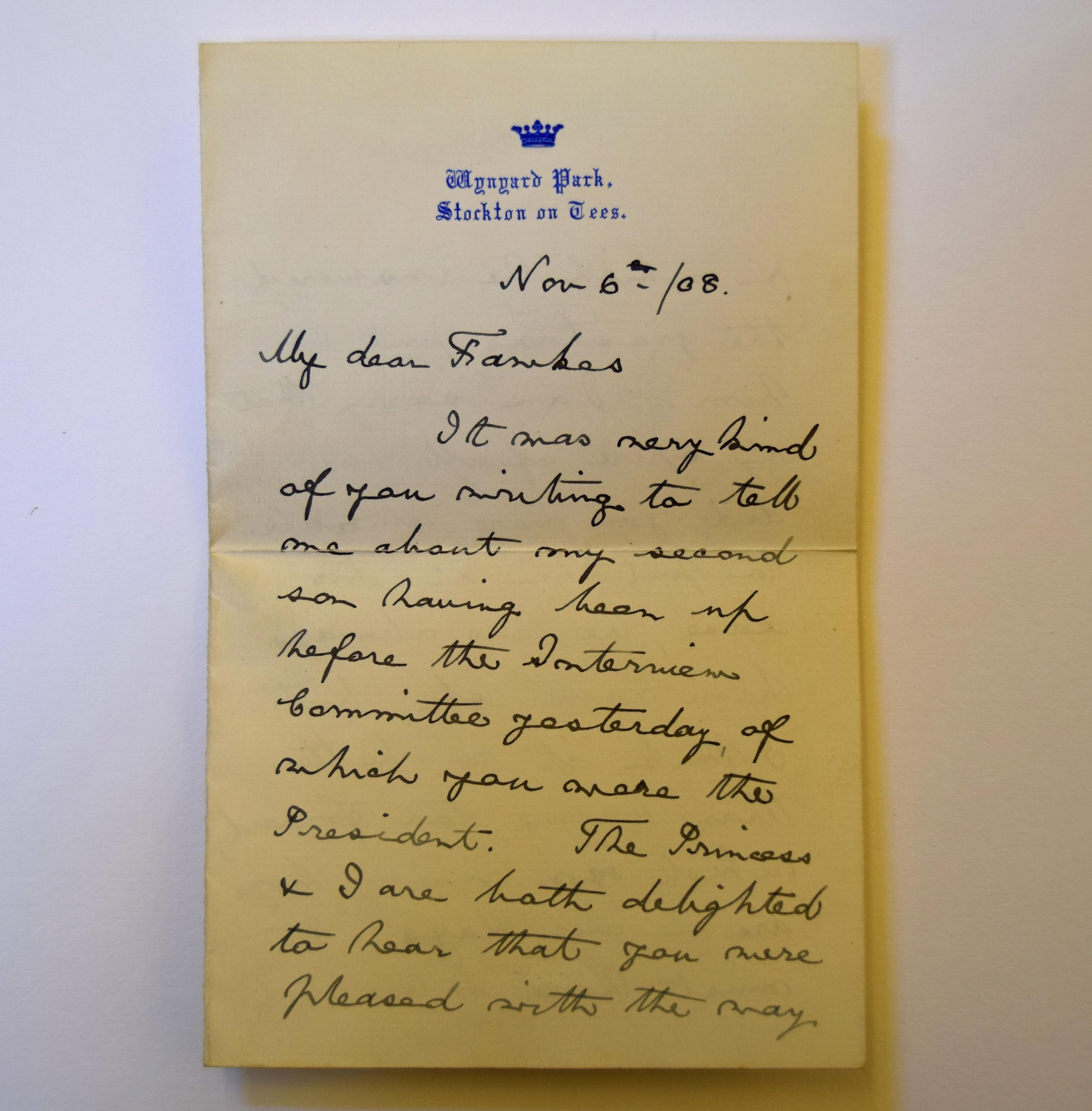 Future George V's letter on 'too forward' boys to be sold - BBC News