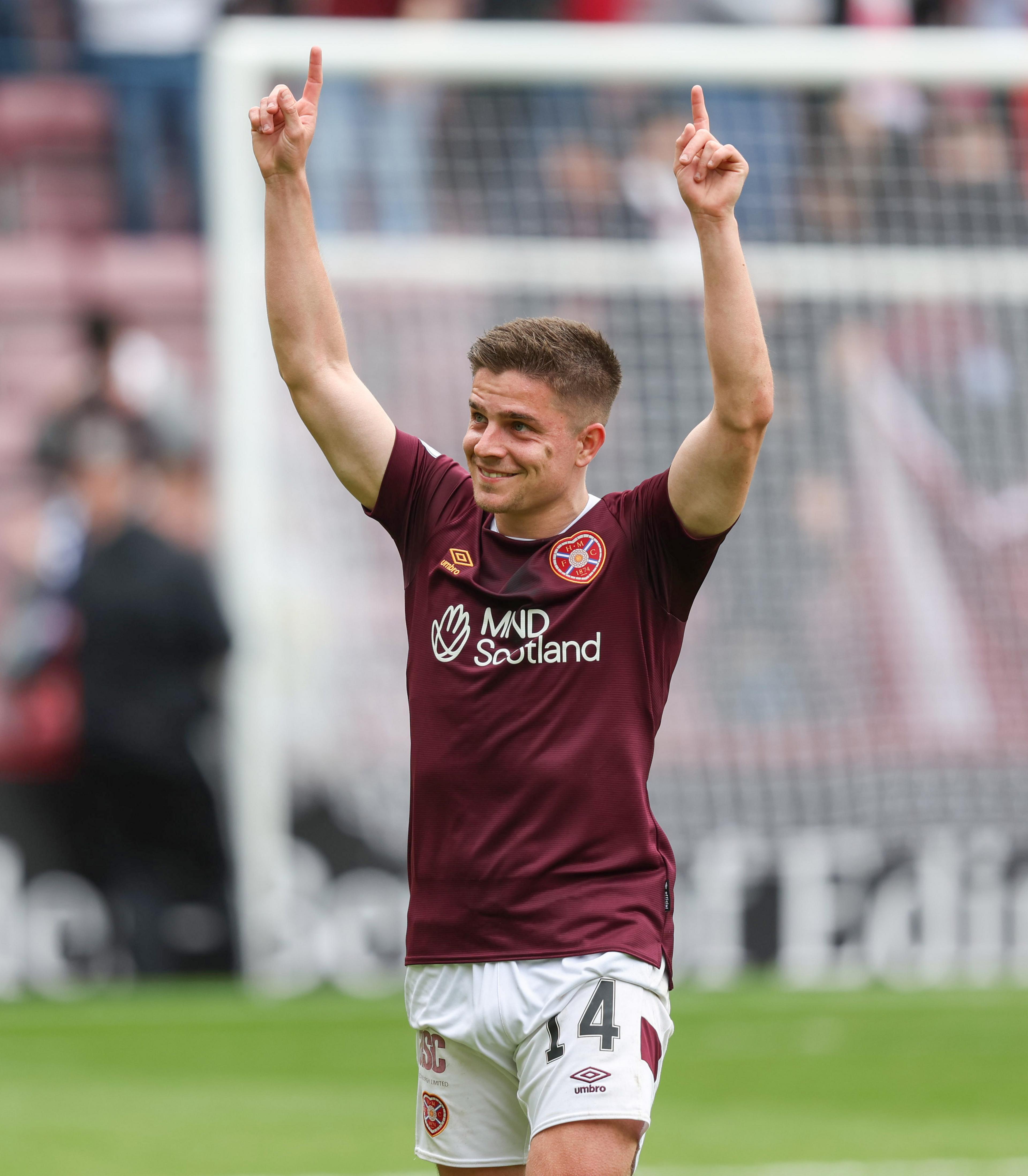 'The Tynecastle crowd will be massive' - Devlin - BBC Sport
