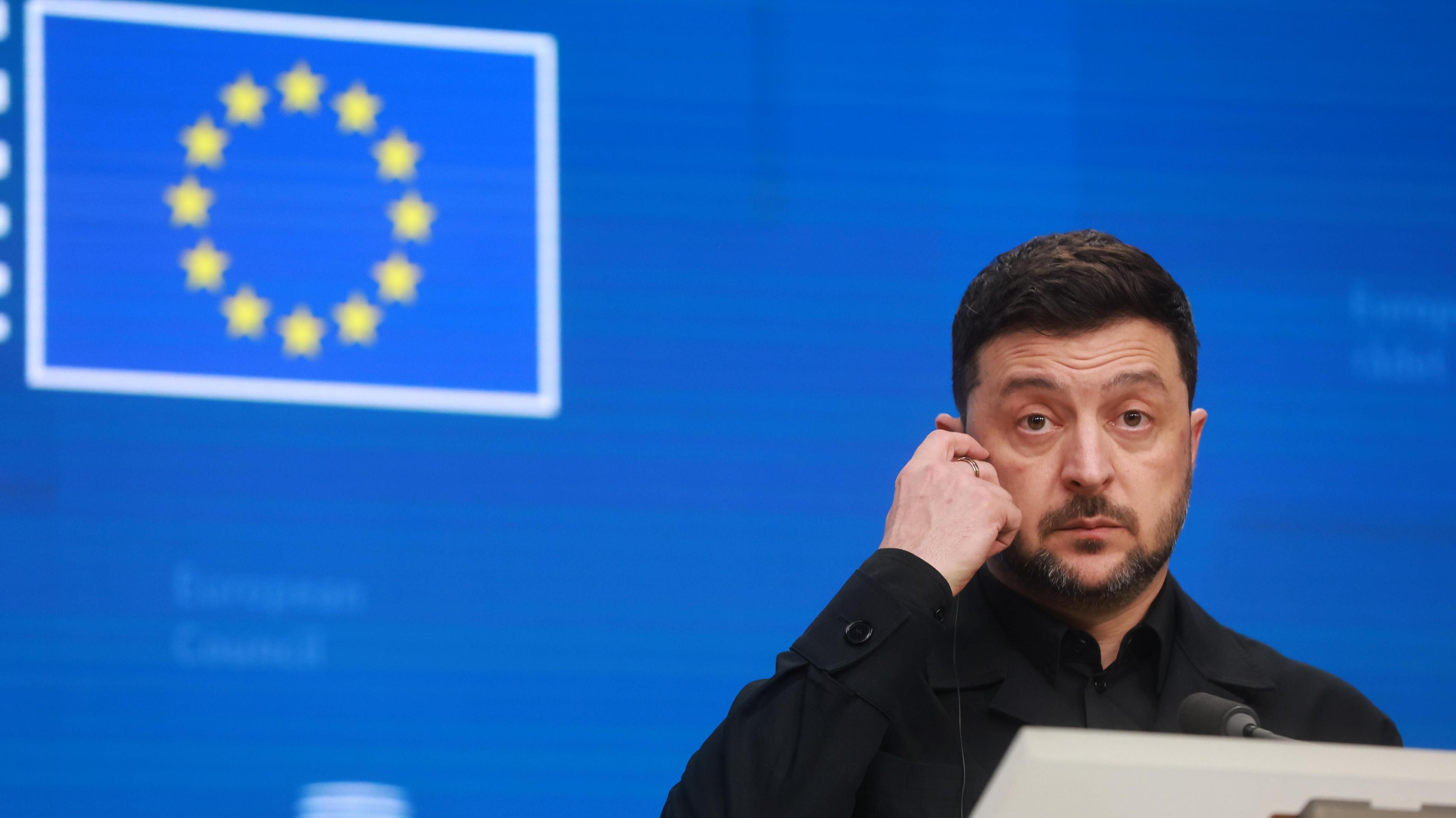 Fraught EU summit backs Ukraine but divisions are clear - BBC News