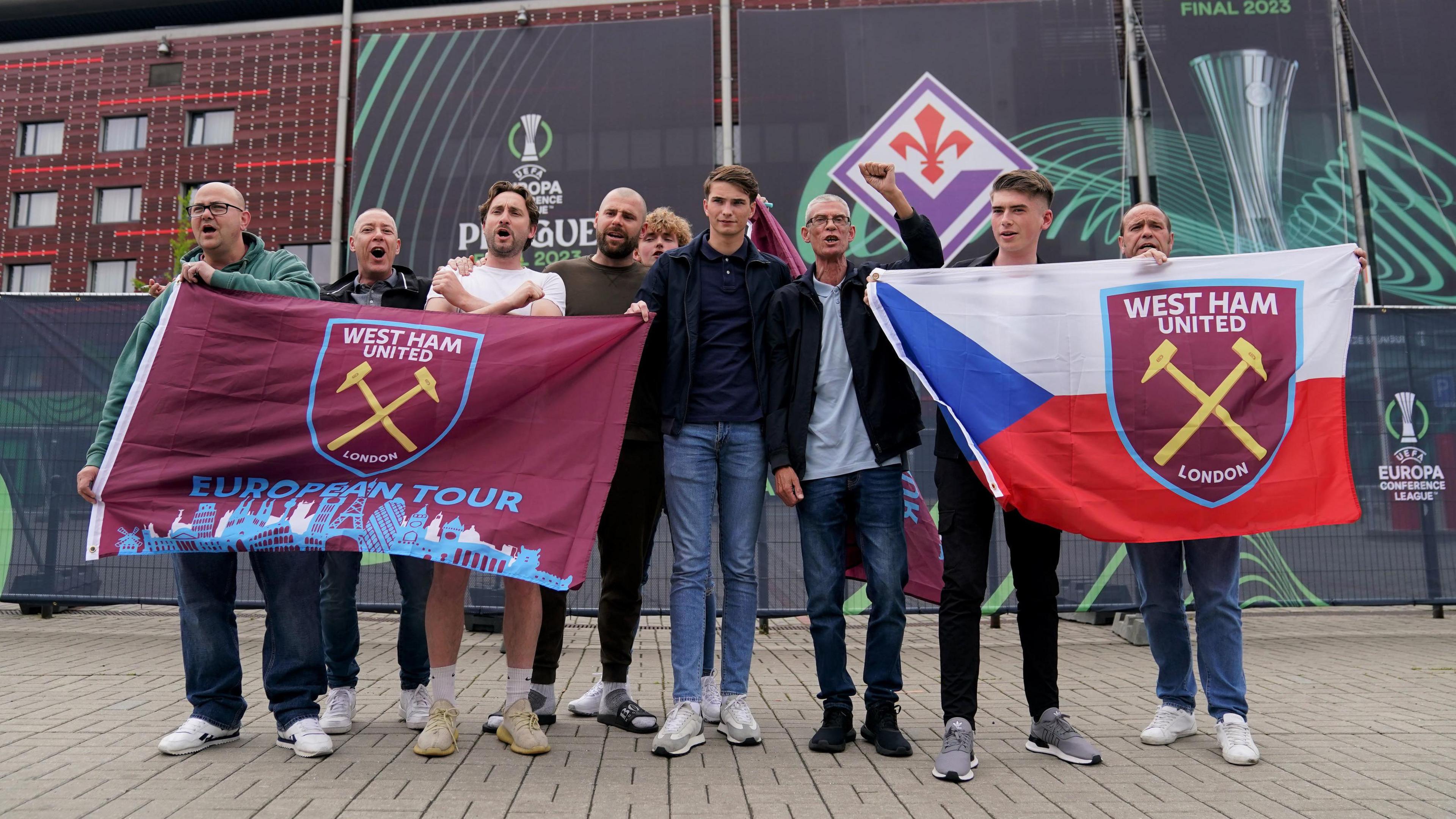 West Ham vs Fiorentina: 'Nothing we do is simple' - BBC Sport