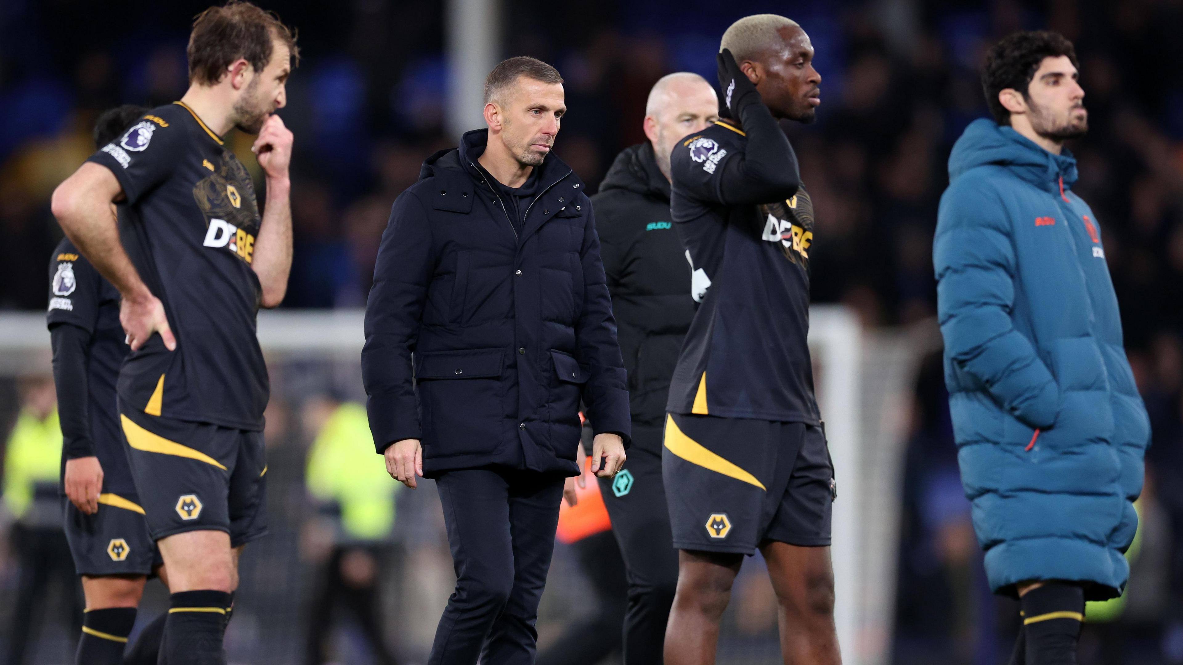 Everton 4-0 Wolves: Fan views - BBC Sport