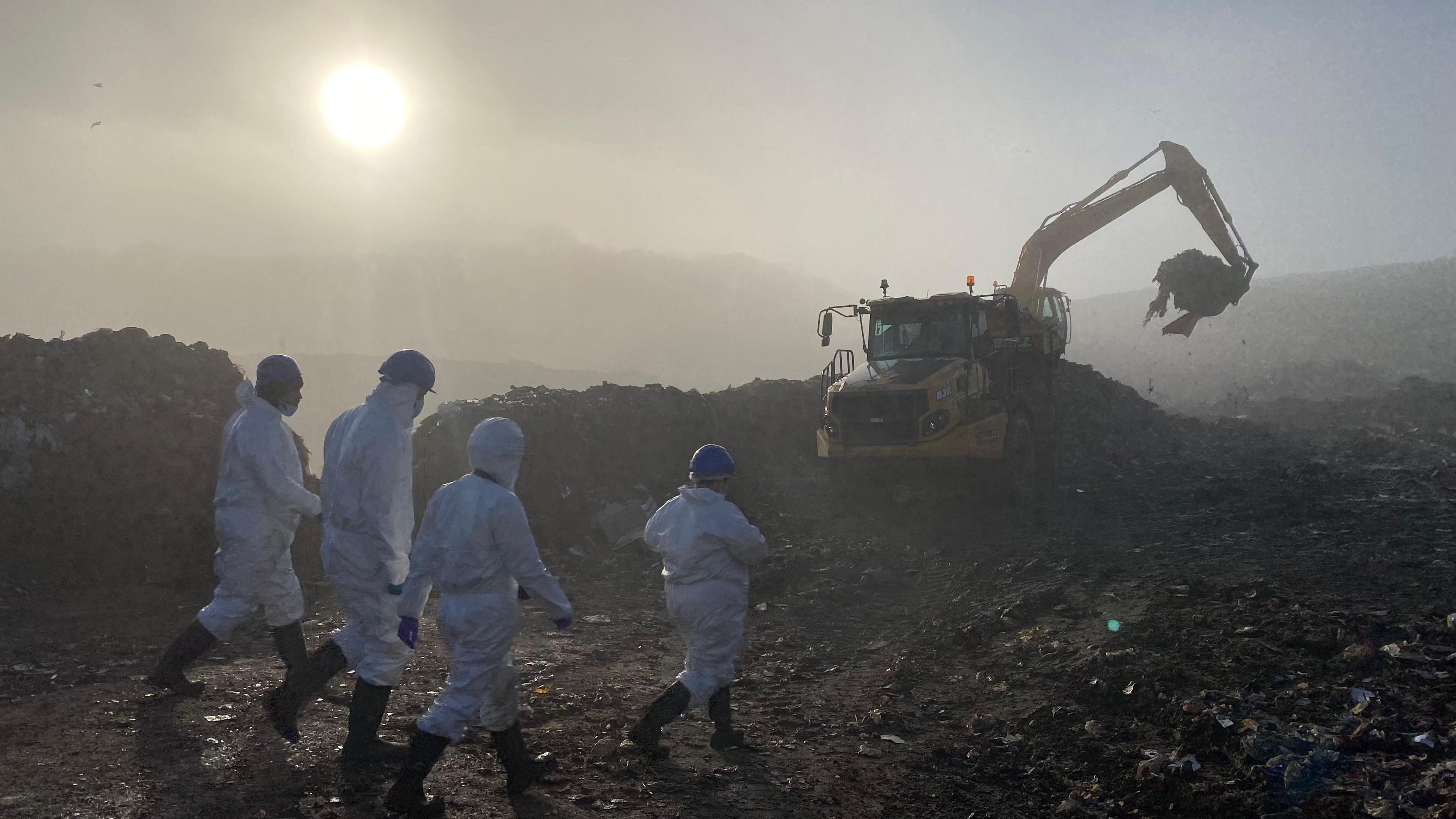 Channel 4's Catching a Killer features Essex landfill body find - BBC News