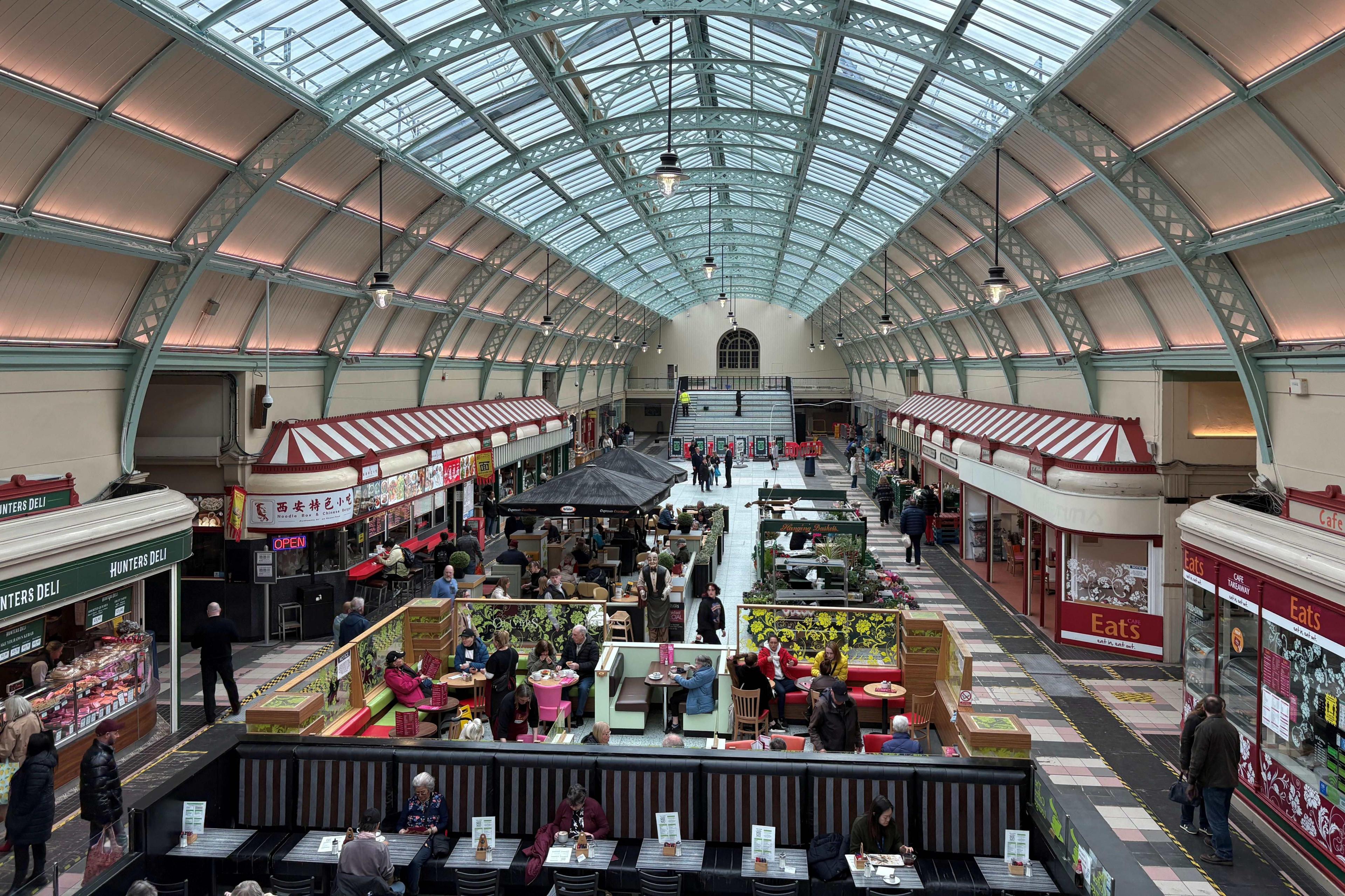 Take a look inside Newcastle's revamped Grainger Market - BBC News