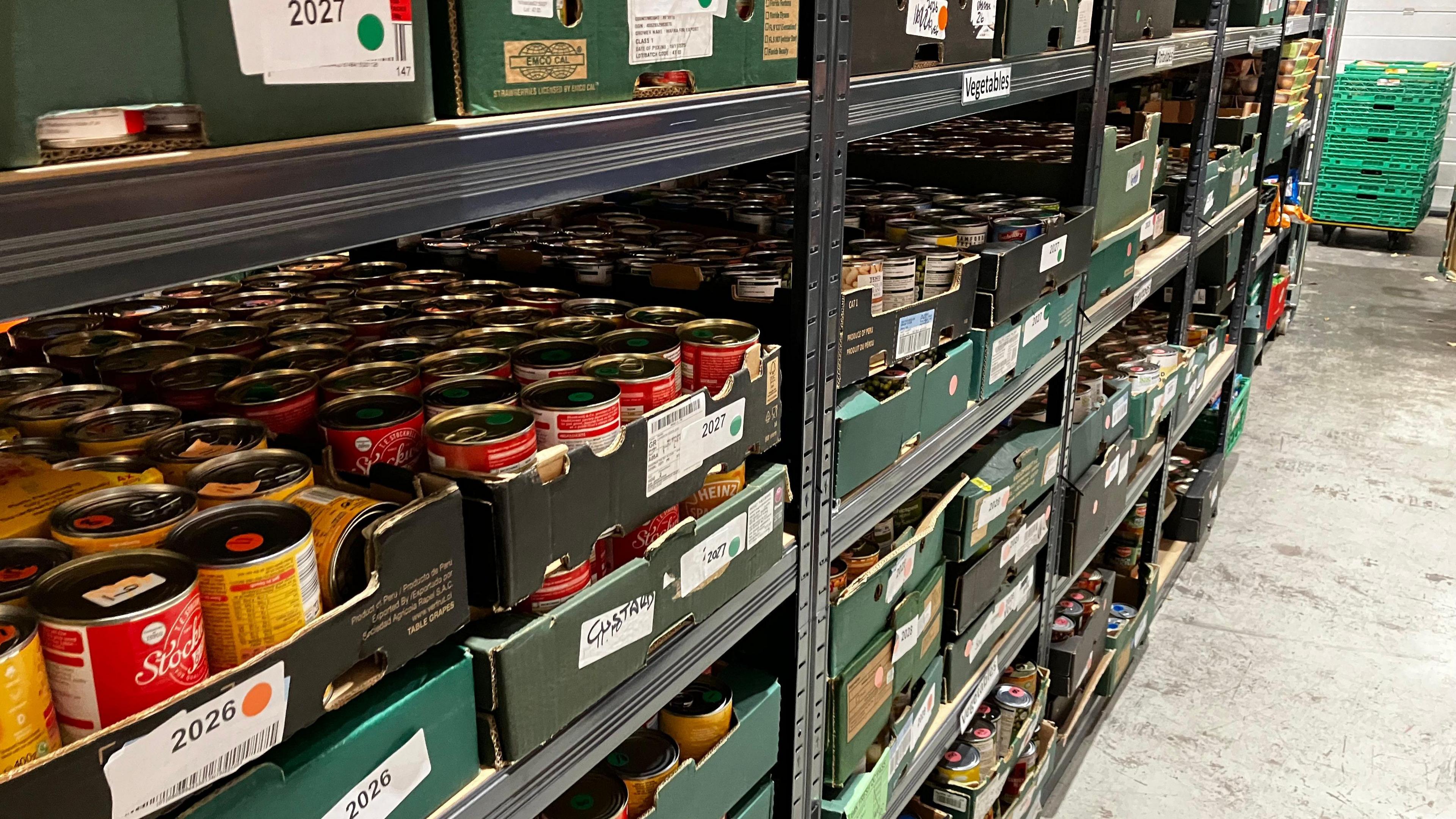 Staffordshire food bank 'braced' for another difficult winter - BBC News